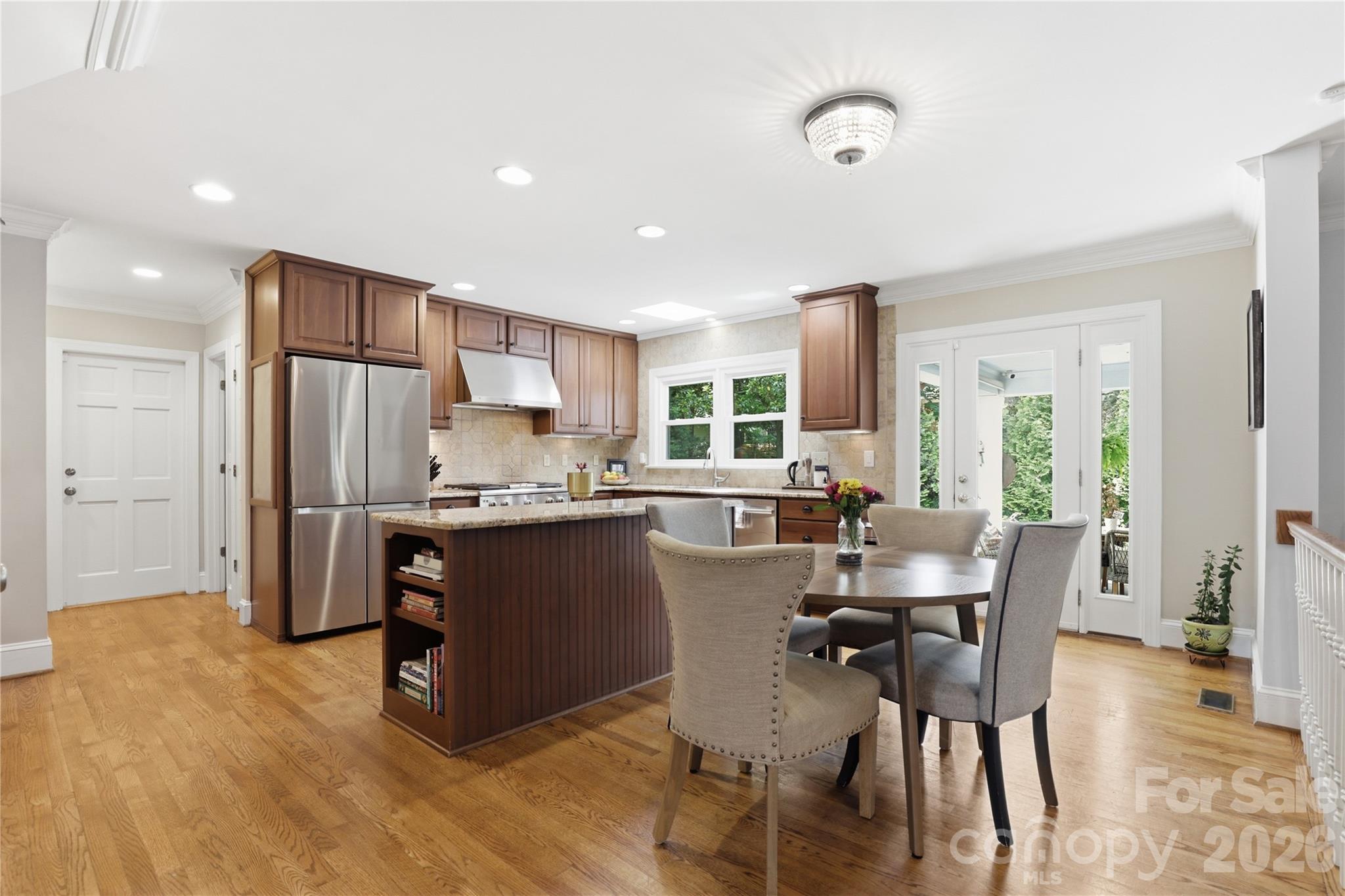 Photo 13 of 10040 Berkeley Forest Lane, Charlotte, NC