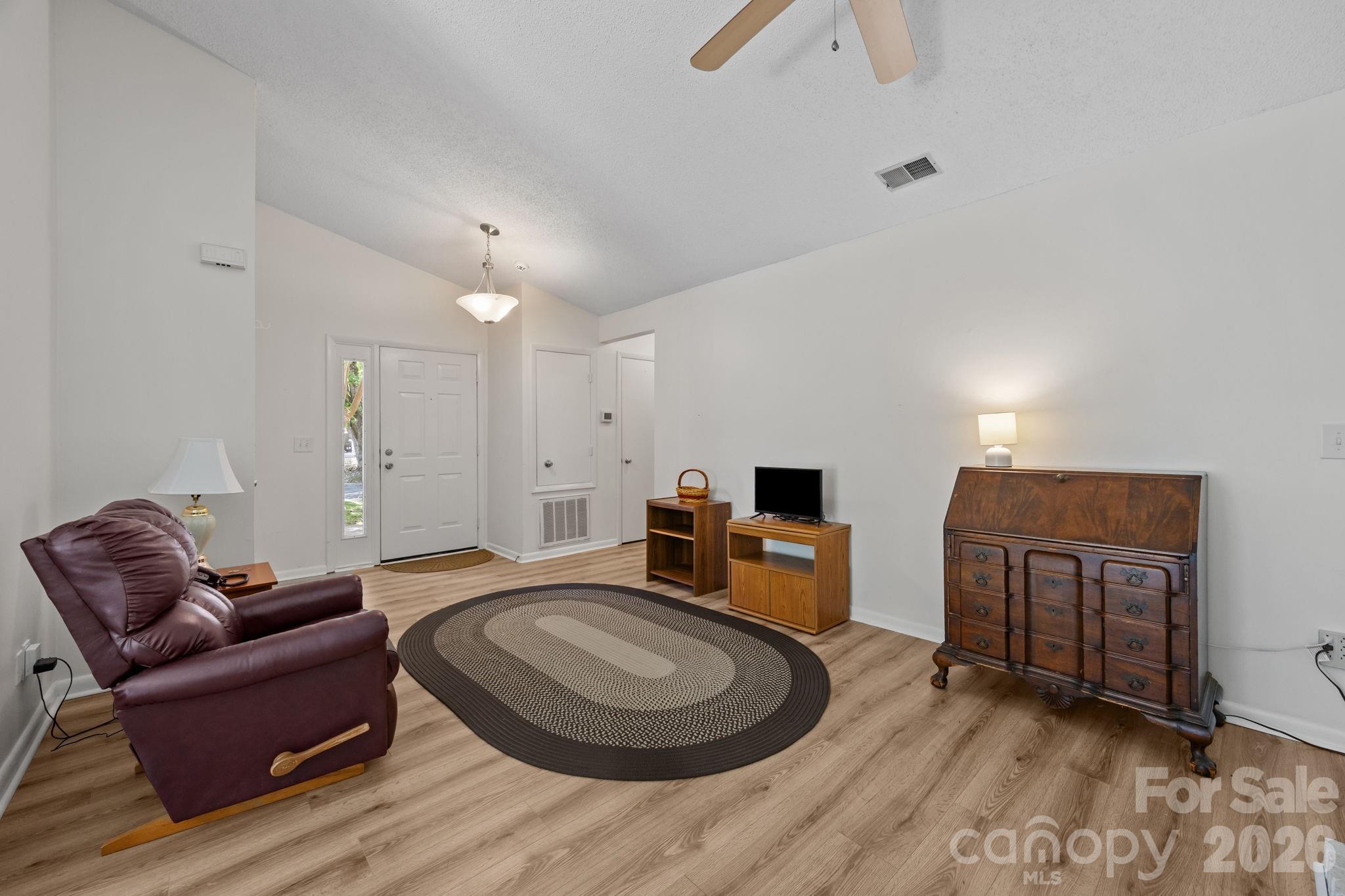 Photo 6 of 1057 Sardis Cove Drive, Charlotte, NC