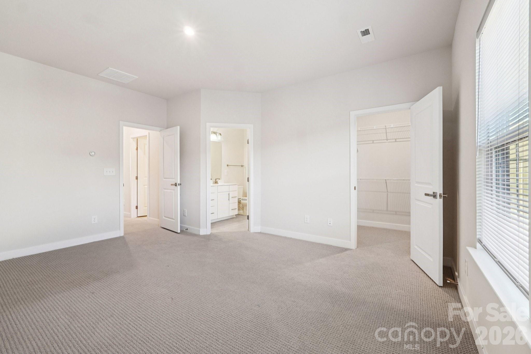 Photo 17 of 547 Nantahala Drive, Charlotte, NC