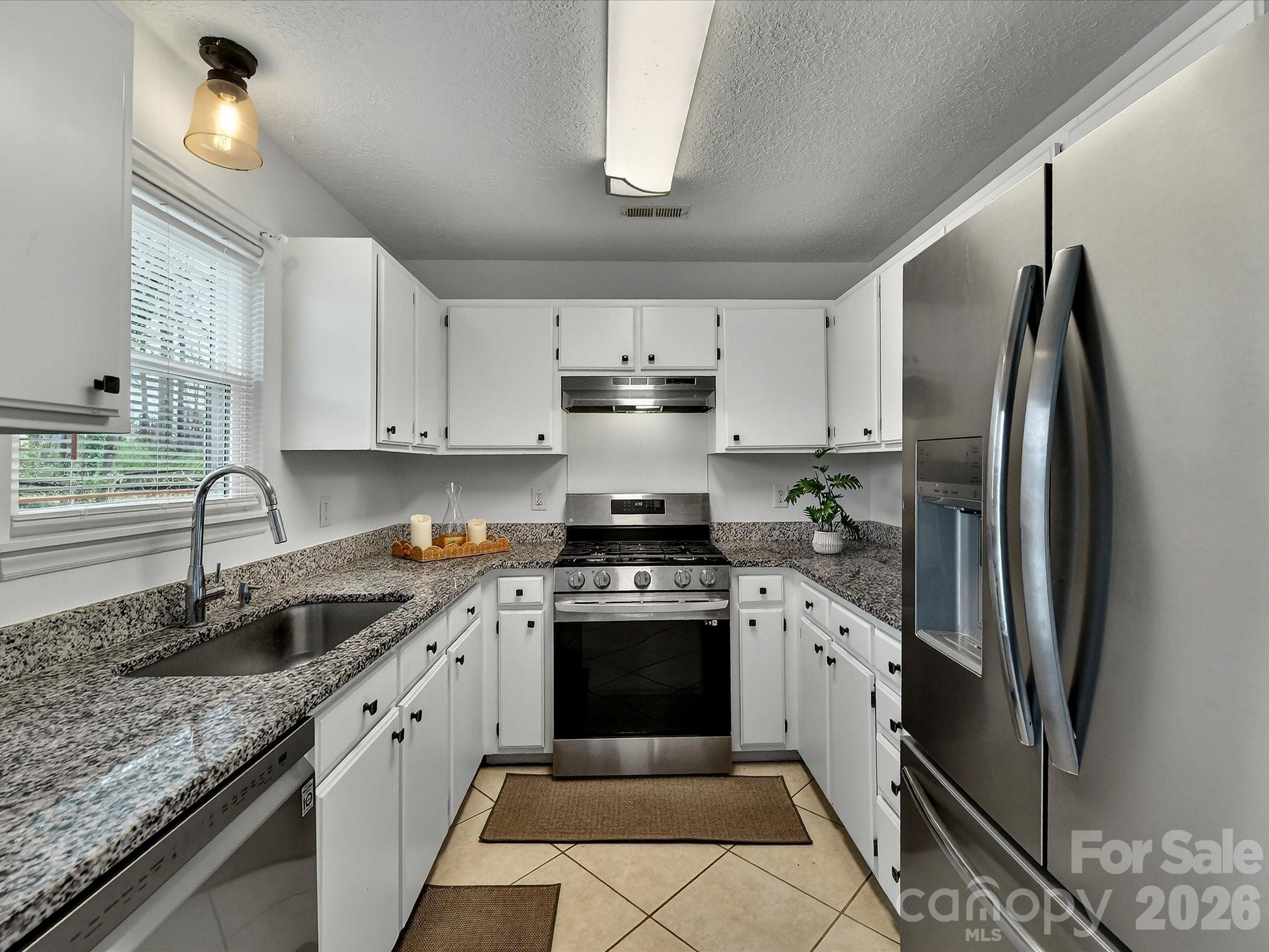 Photo 10 of 8413 Red Setter Lane, Charlotte, NC