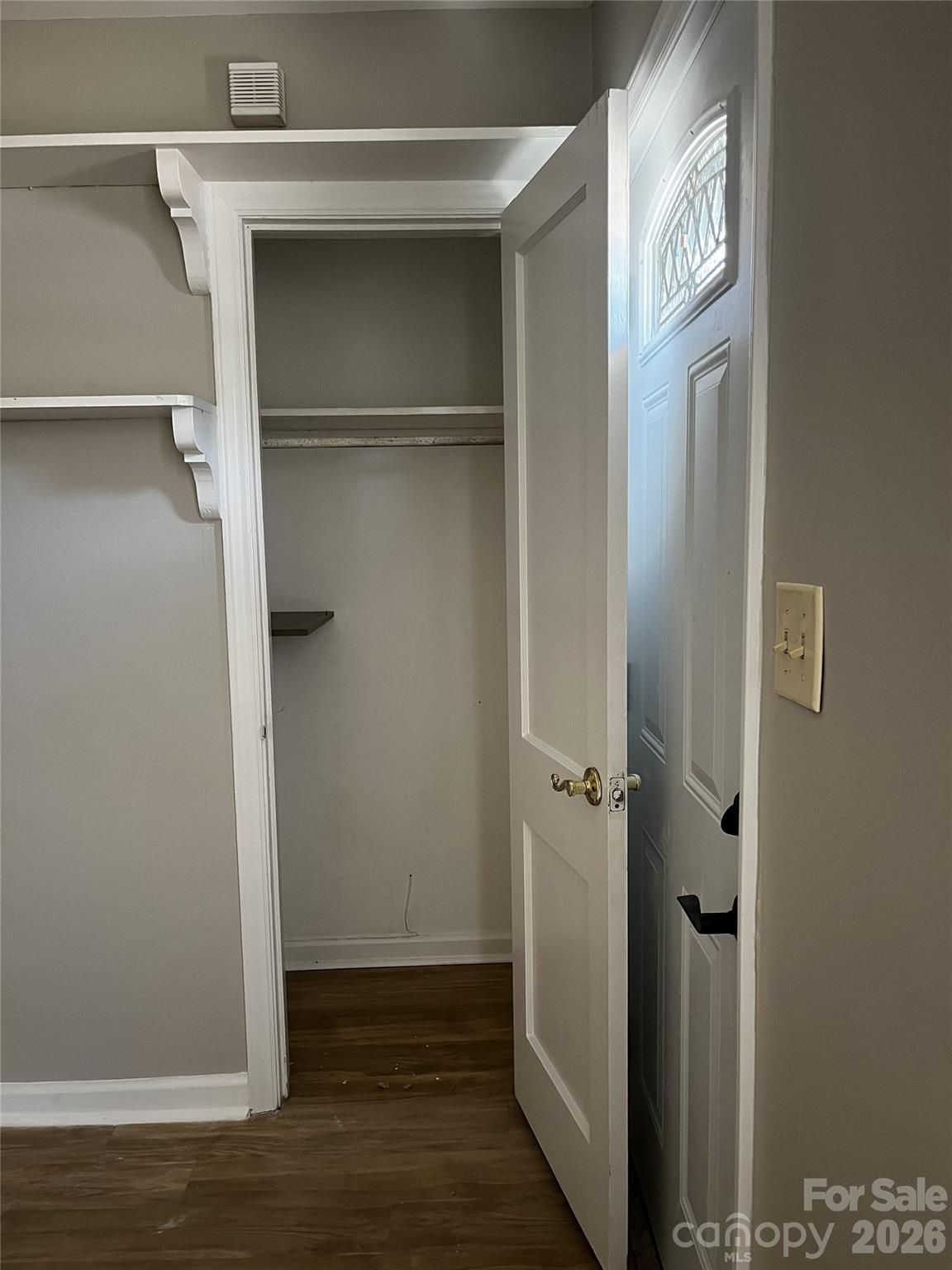 Photo 6 of 2213 Shamrock Drive, Charlotte, NC