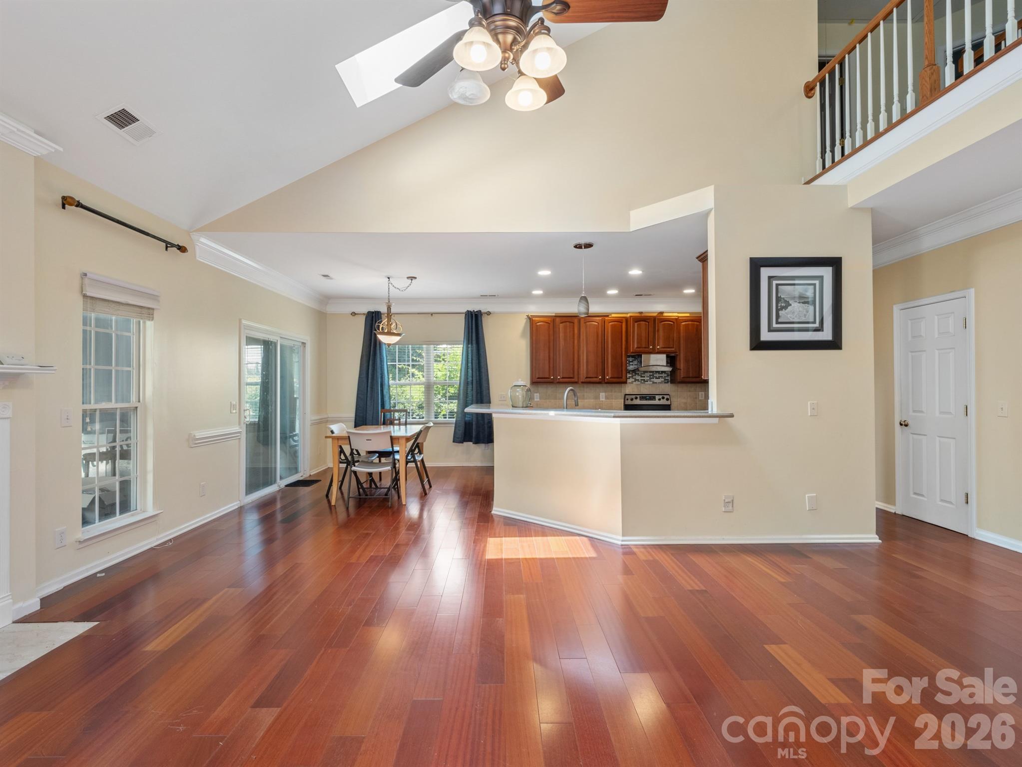 Photo 8 of 9903 Southampton Commons Drive, Charlotte, NC