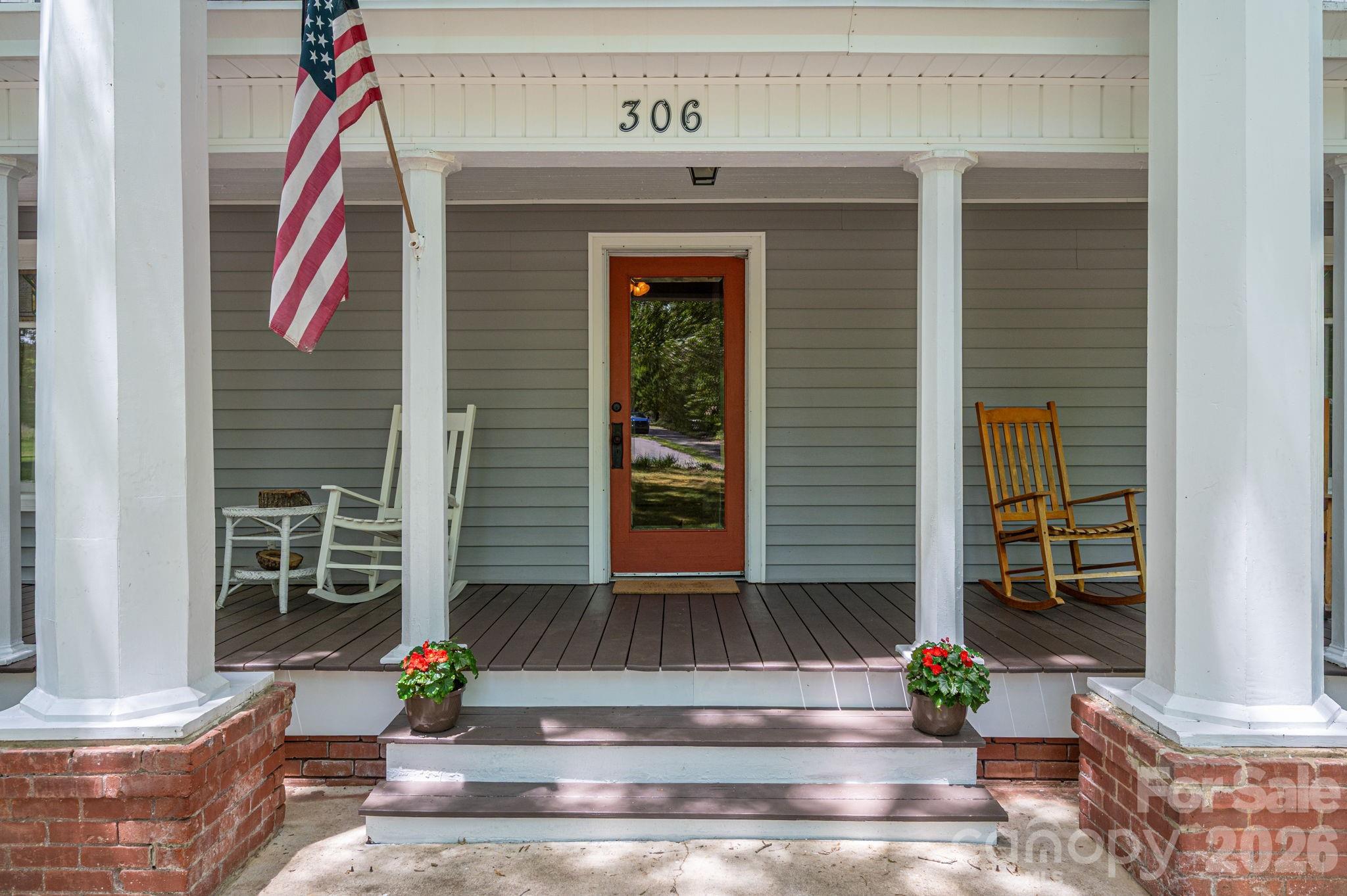 306 W Old Post Road, Cherryville, NC - photo 4 of 43