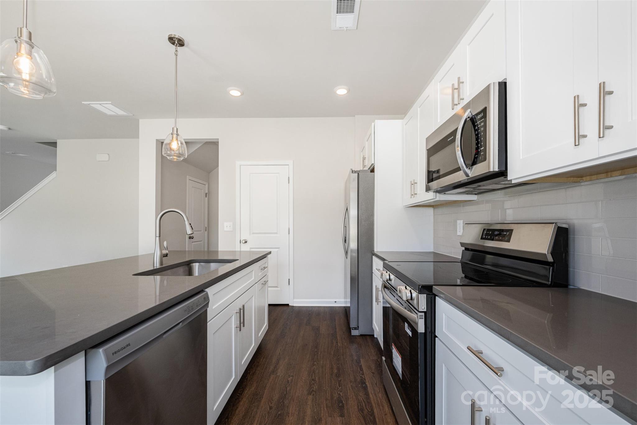 Photo 7 of 1209 Cathey Road, Charlotte, NC