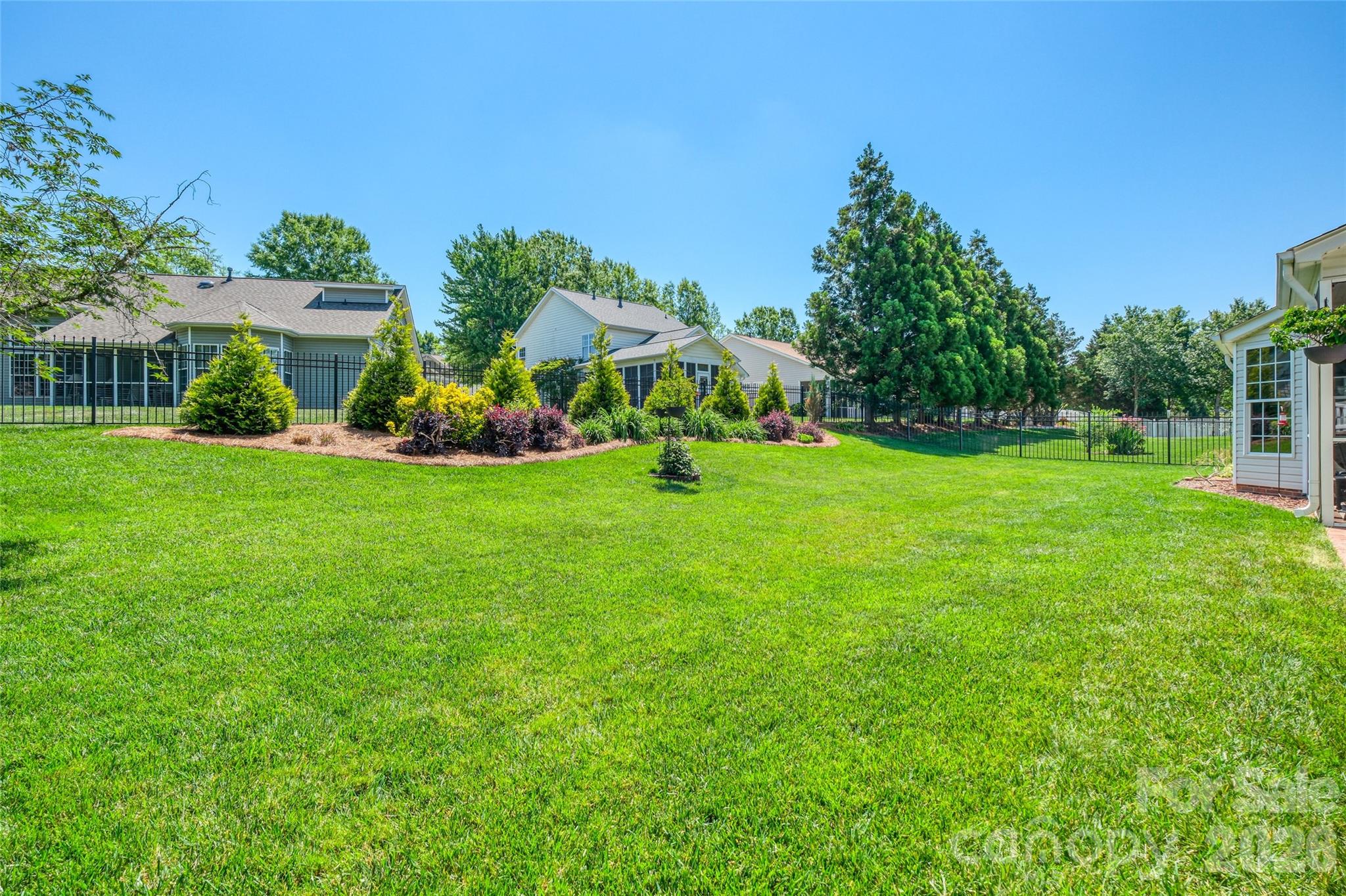 1005 Feather Oak Lane, Matthews, NC - photo 30 of 47