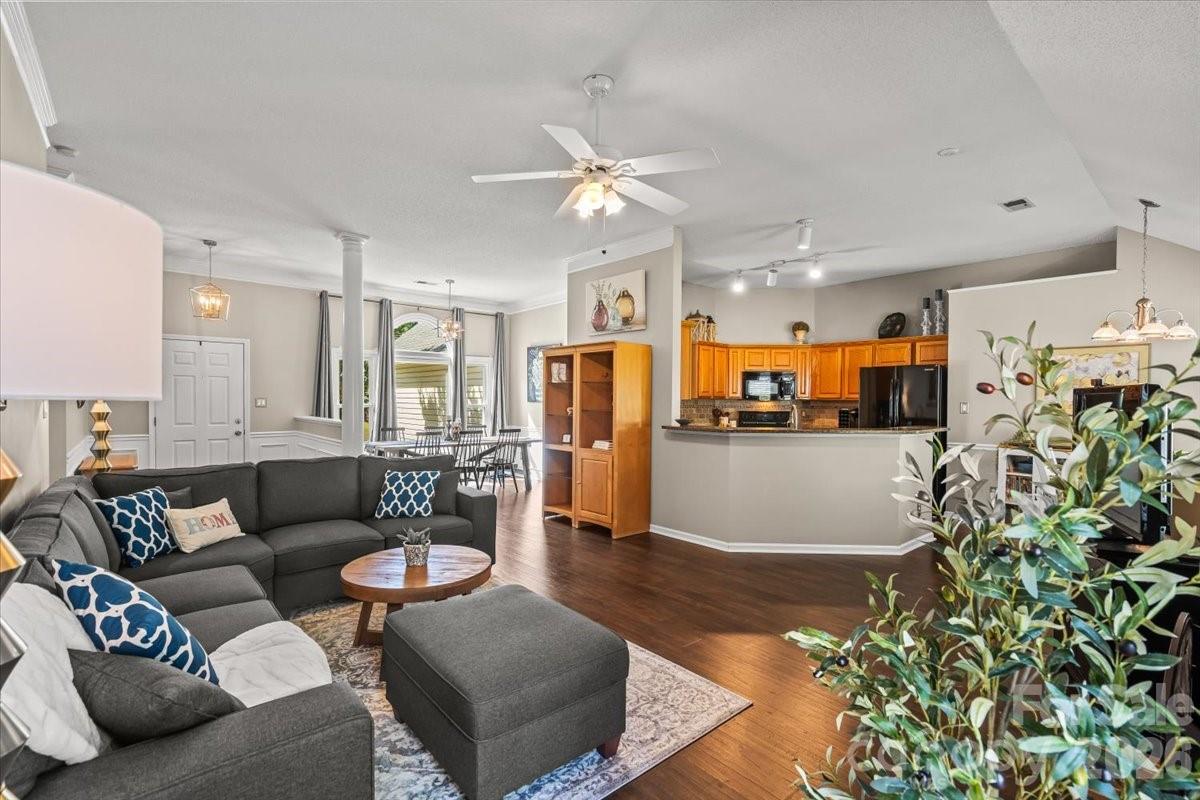 Photo 6 of 14413 John Beck Drive, Charlotte, NC