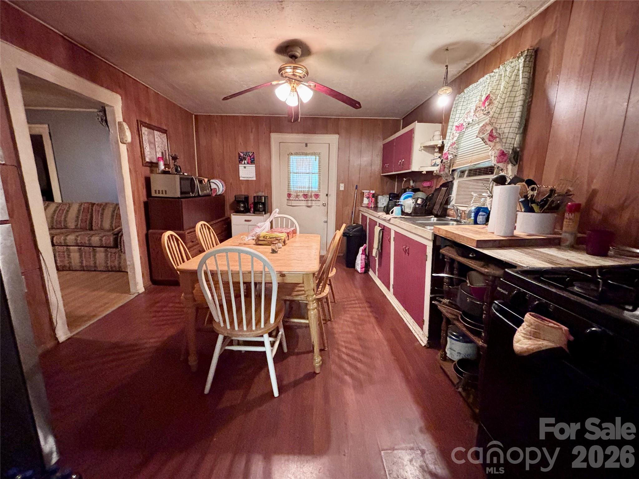 126 West Street, Ellenboro, NC - photo 9 of 27