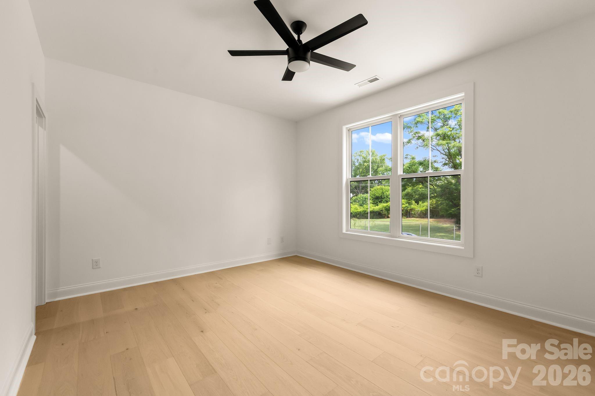 Photo 26 of 3031 Mathis Drive, Charlotte, NC