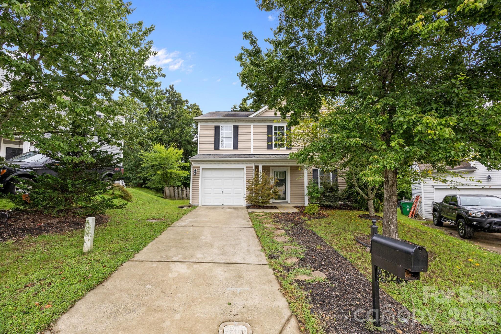 Photo 3 of 10609 Spring Rain Court, Charlotte, NC