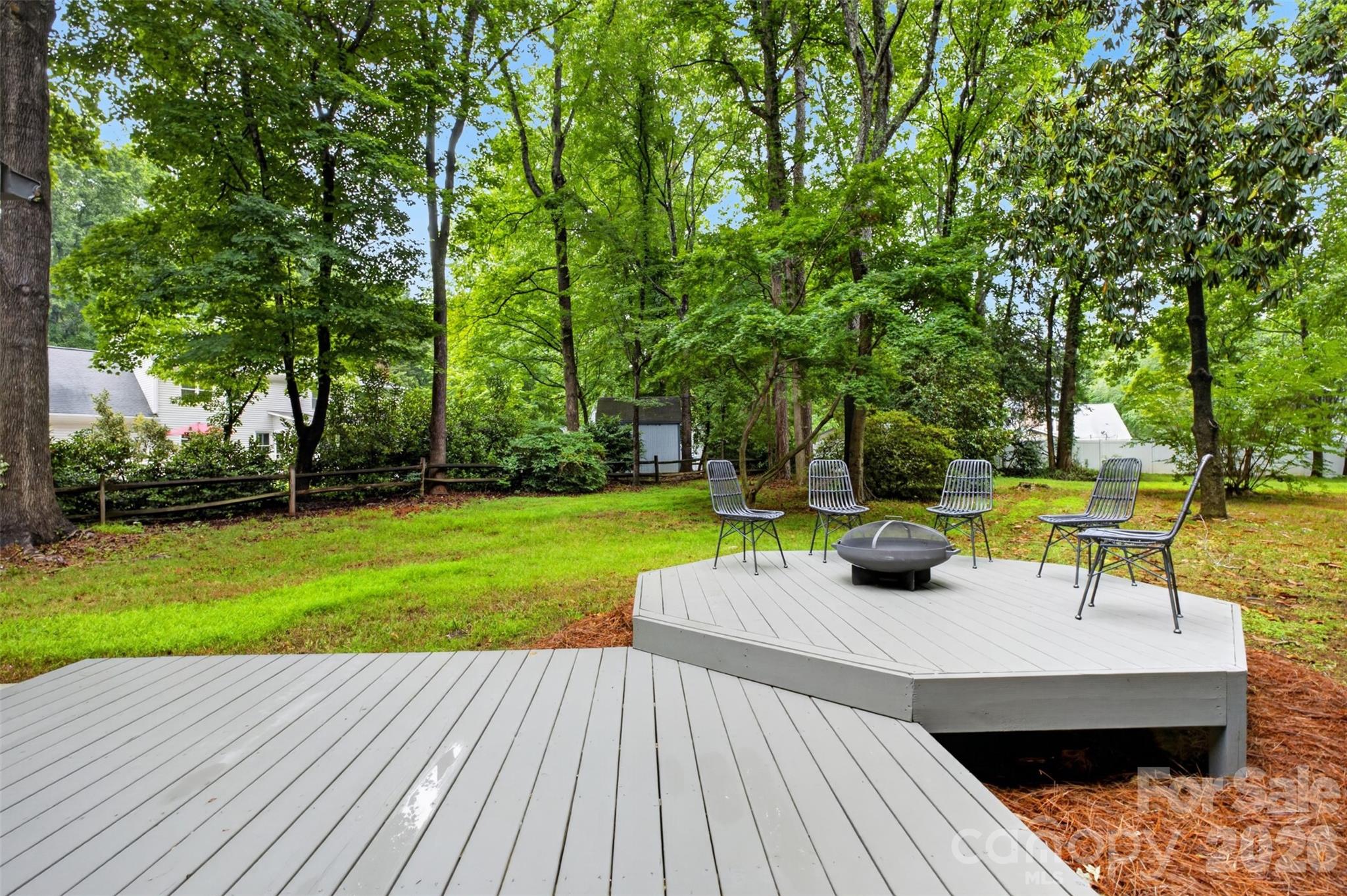 Photo 4 of 5318 Apple Blossom Court, Mint Hill, NC