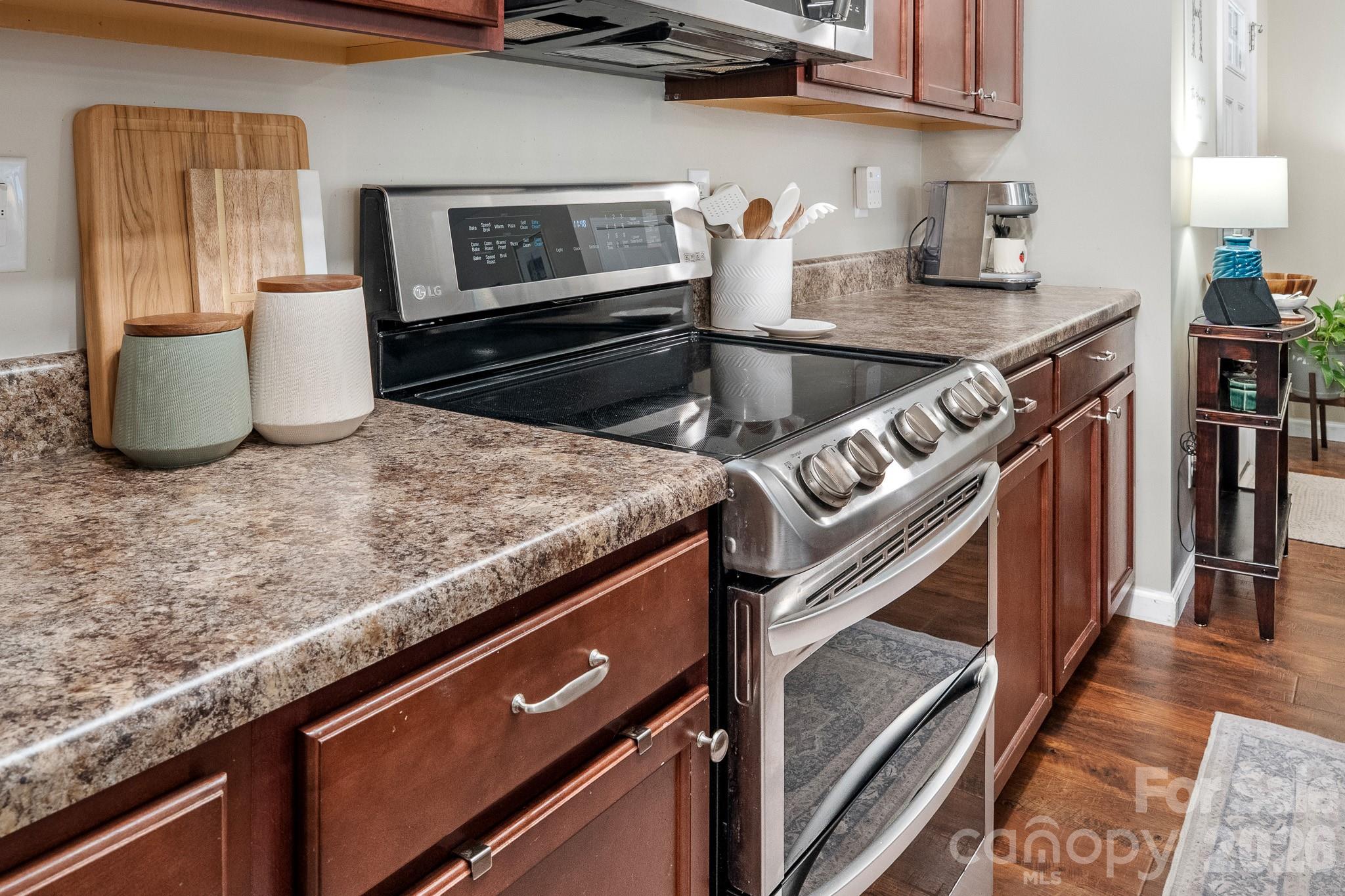 Photo 12 of 1631 Hooper Court, Charlotte, NC