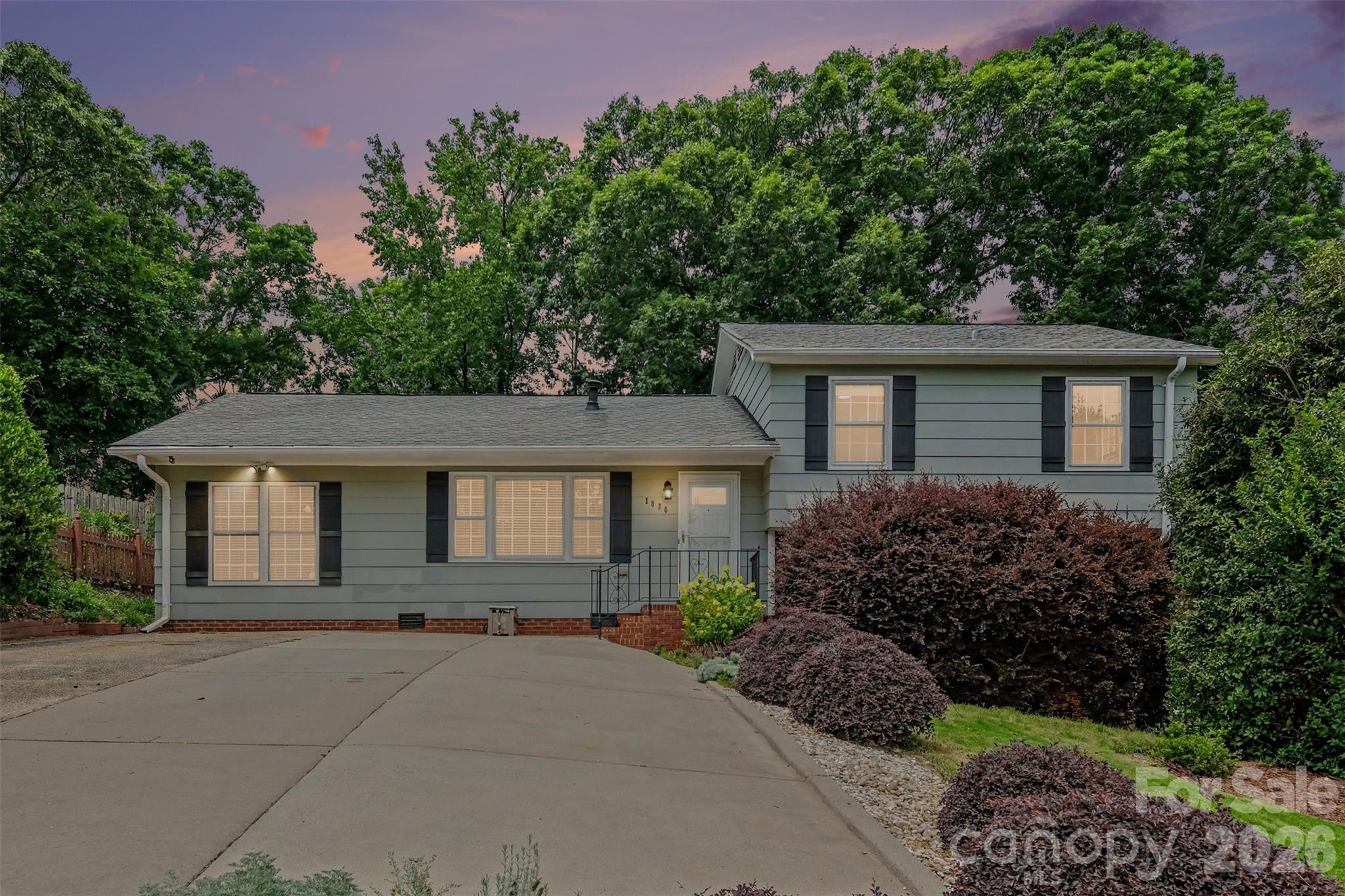 Home for sale at 1030 Mclaughlin Drive, Charlotte, NC — photo 33 of 33