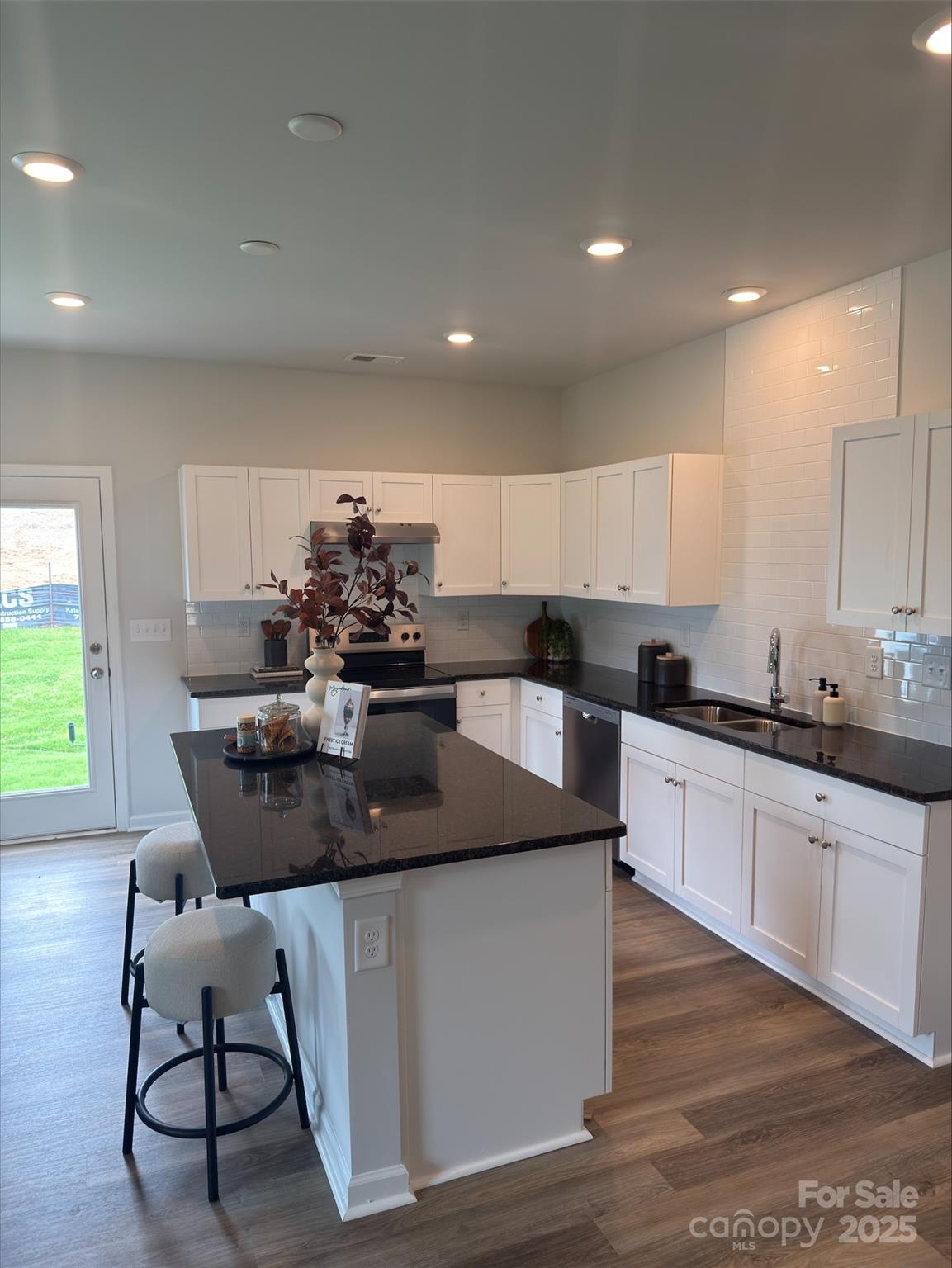 Photo 6 of 4537 Green Drake Drive, Charlotte, NC