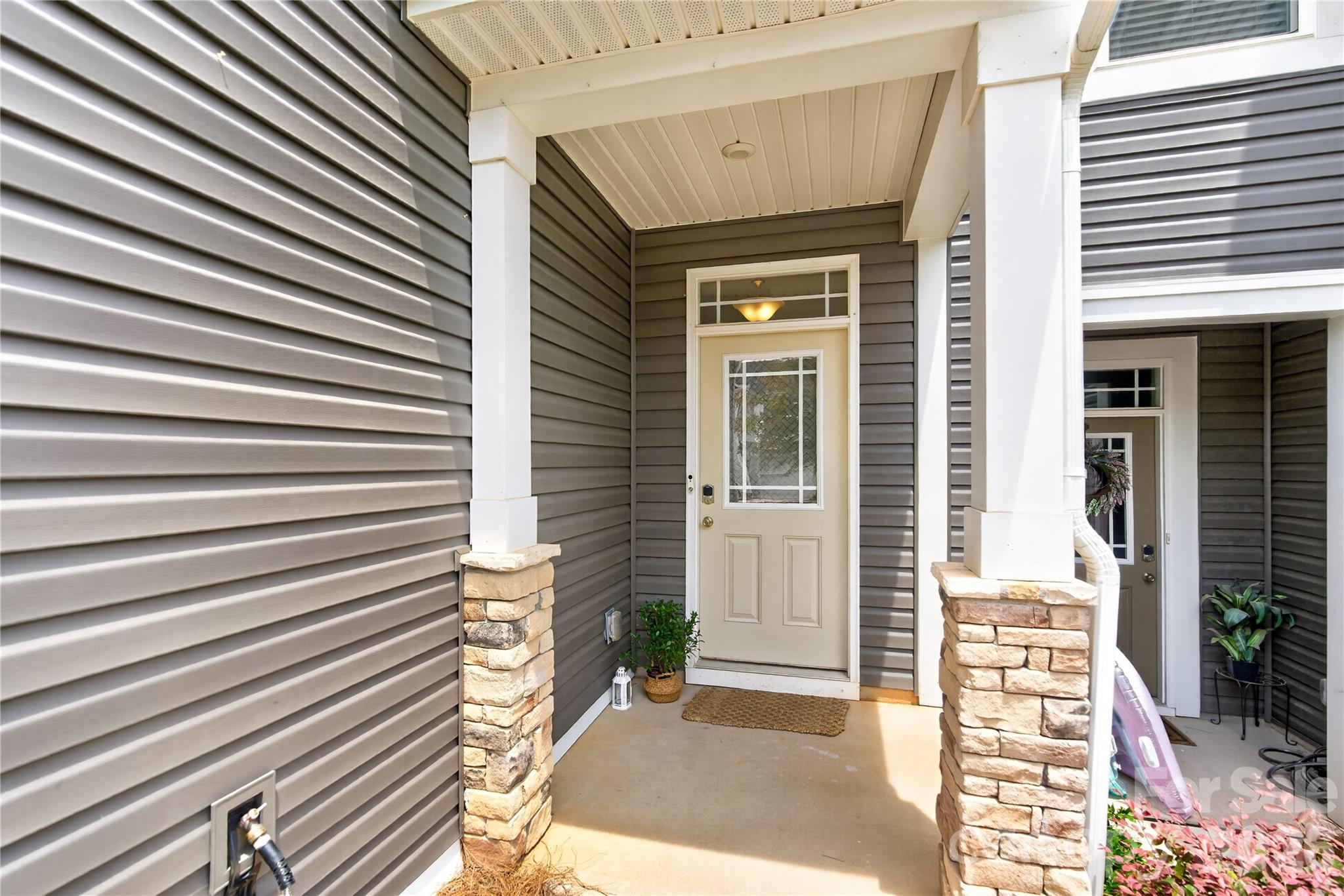 Photo 3 of 1211 Bigelow Street, Charlotte, NC