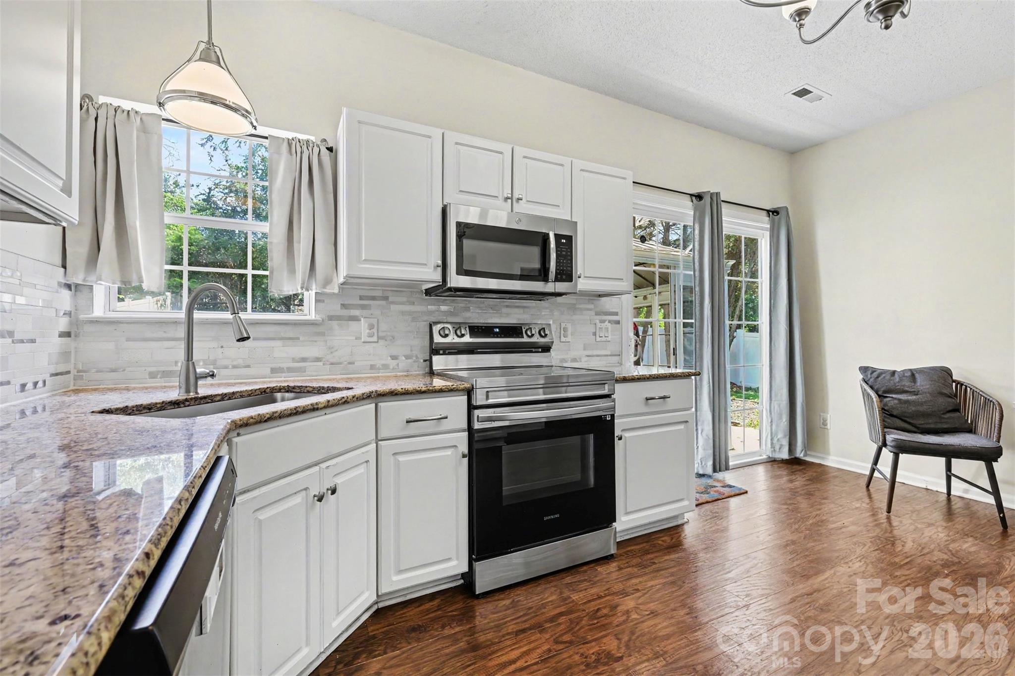 Photo 10 of 11232 Laurel View Drive, Charlotte, NC