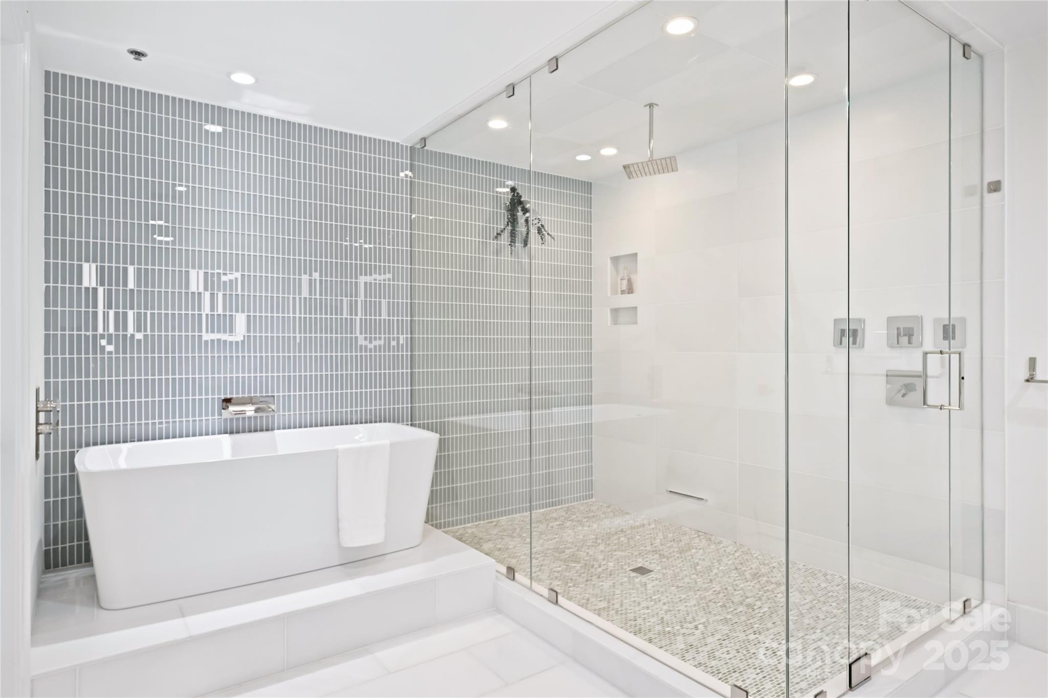 Photo 23 of 127 N Tryon Street615, Charlotte, NC