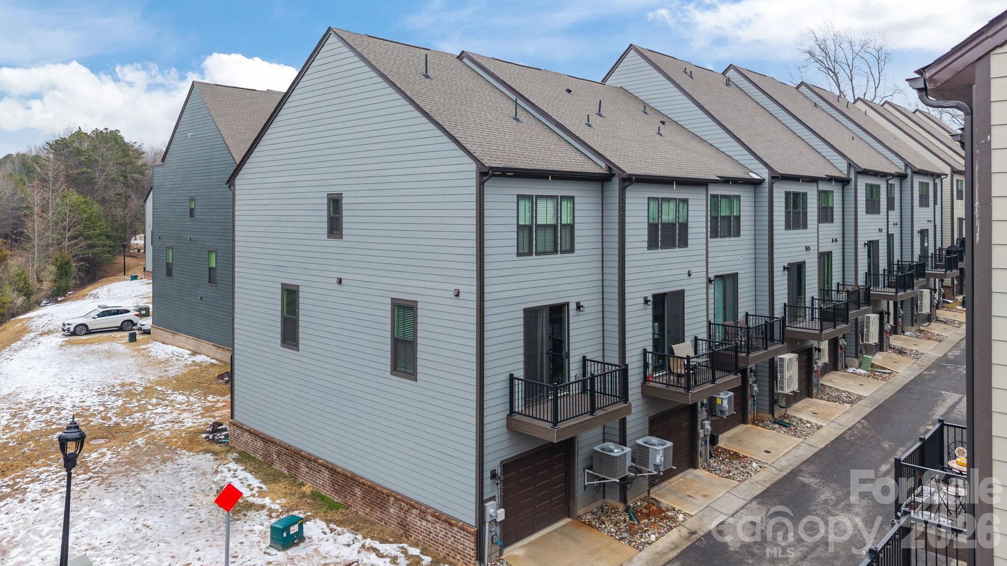 Photo 25 of 460 Spearfield Lane, Charlotte, NC