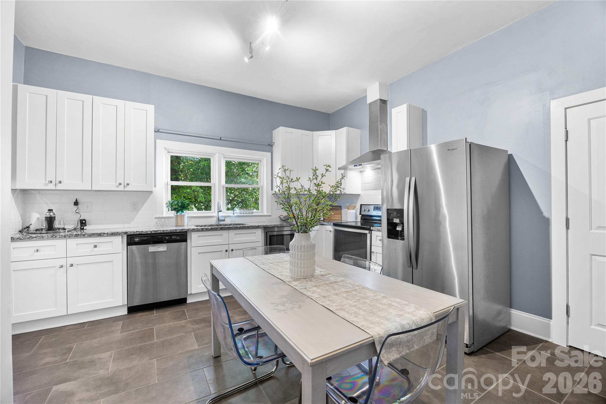 1108 Pegram Street, Charlotte, NC - photo 7 of 27