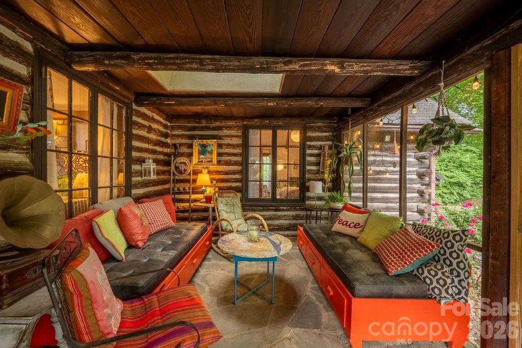 Photo 3 of 2107 Mandarin Boulevard, Charlotte, NC