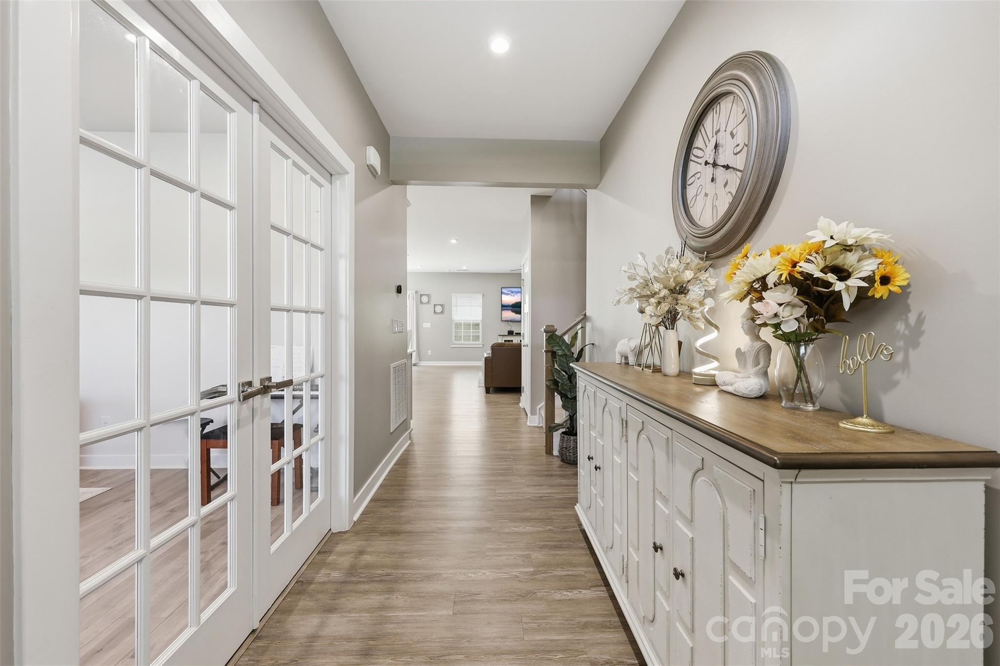 Photo 5 of 10258 Paper Birch Drive, Charlotte, NC