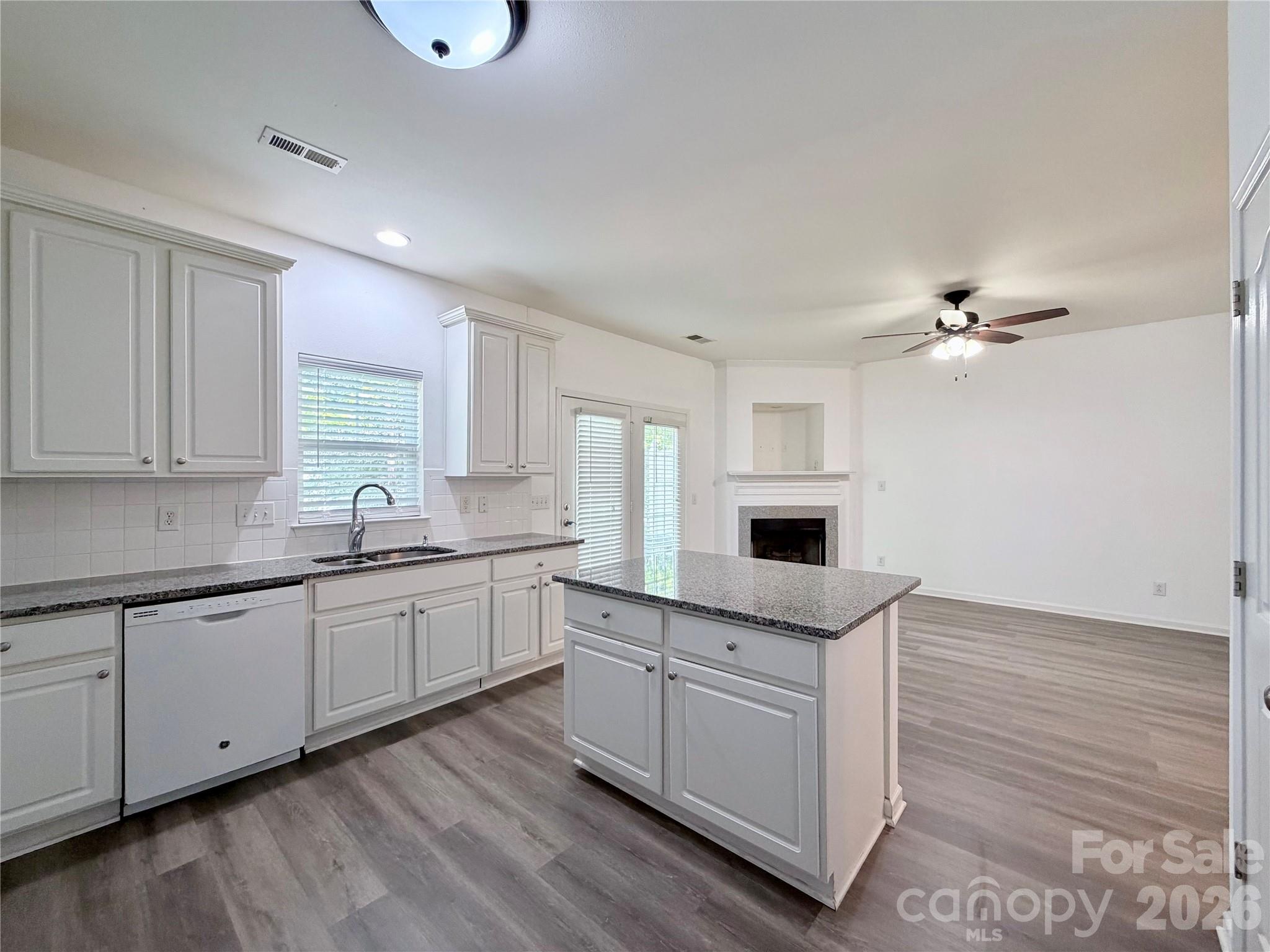 Photo 15 of 10968 Princeton Village Drive, Charlotte, NC