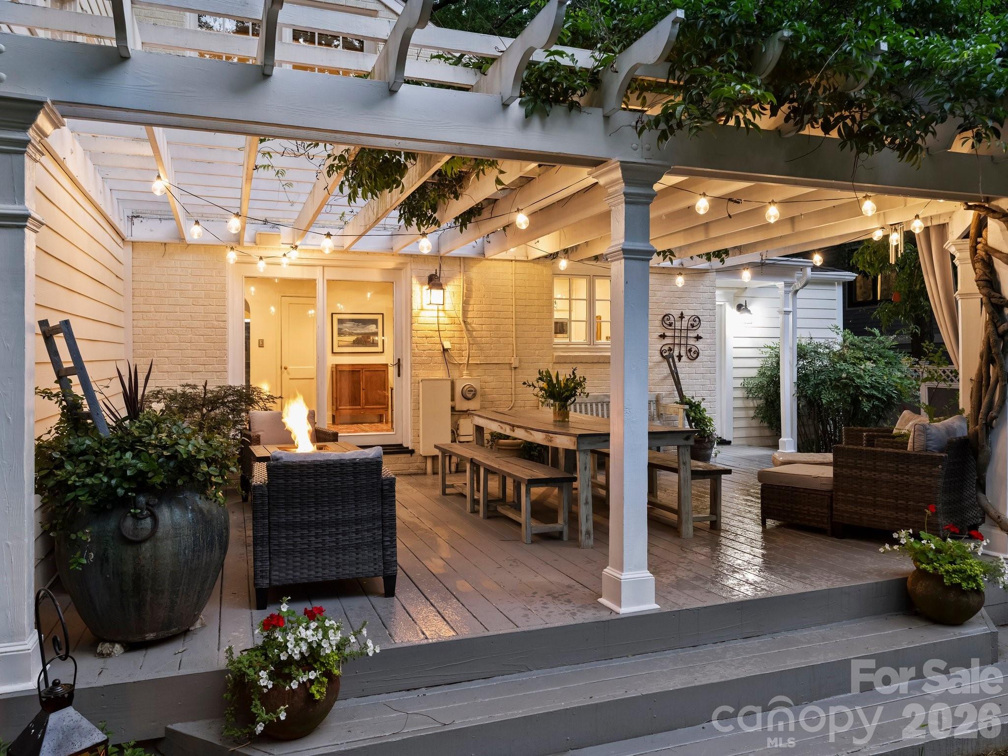Photo 33 of 2126 Cumberland Avenue, Charlotte, NC
