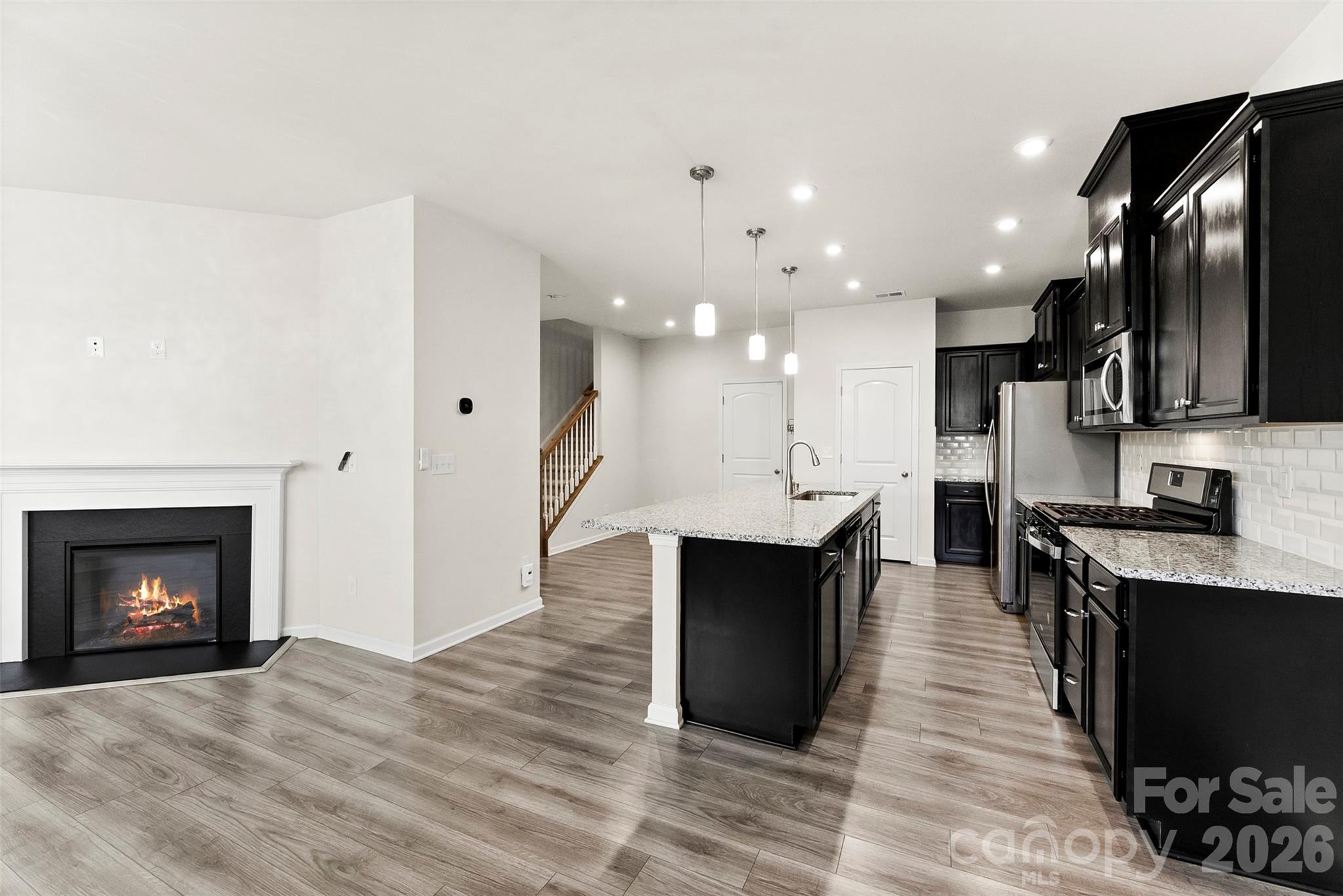 Photo 8 of 11010 Chalkbark Lane, Charlotte, NC