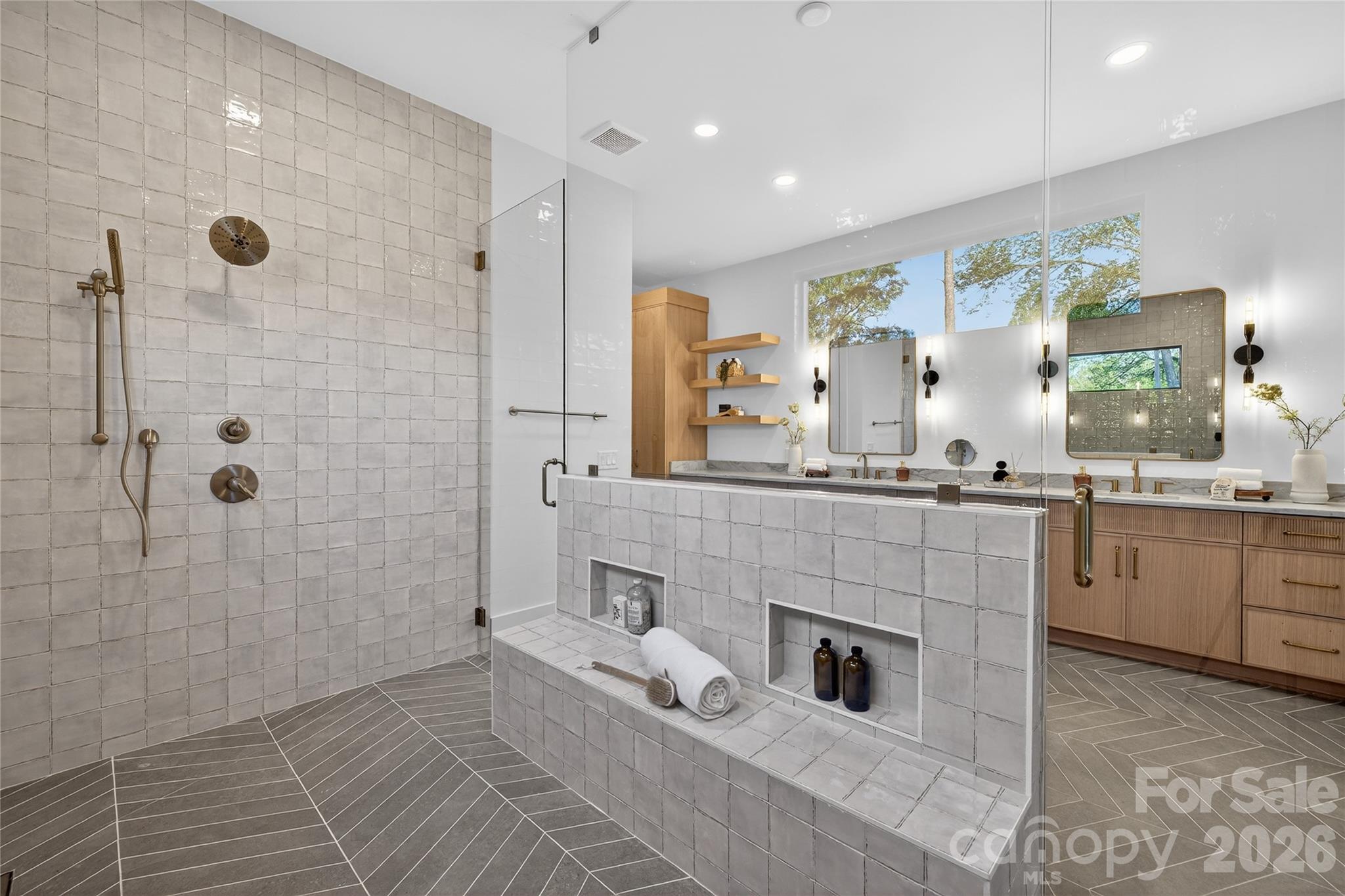 Photo 25 of 1209 Meadowood Lane, Charlotte, NC