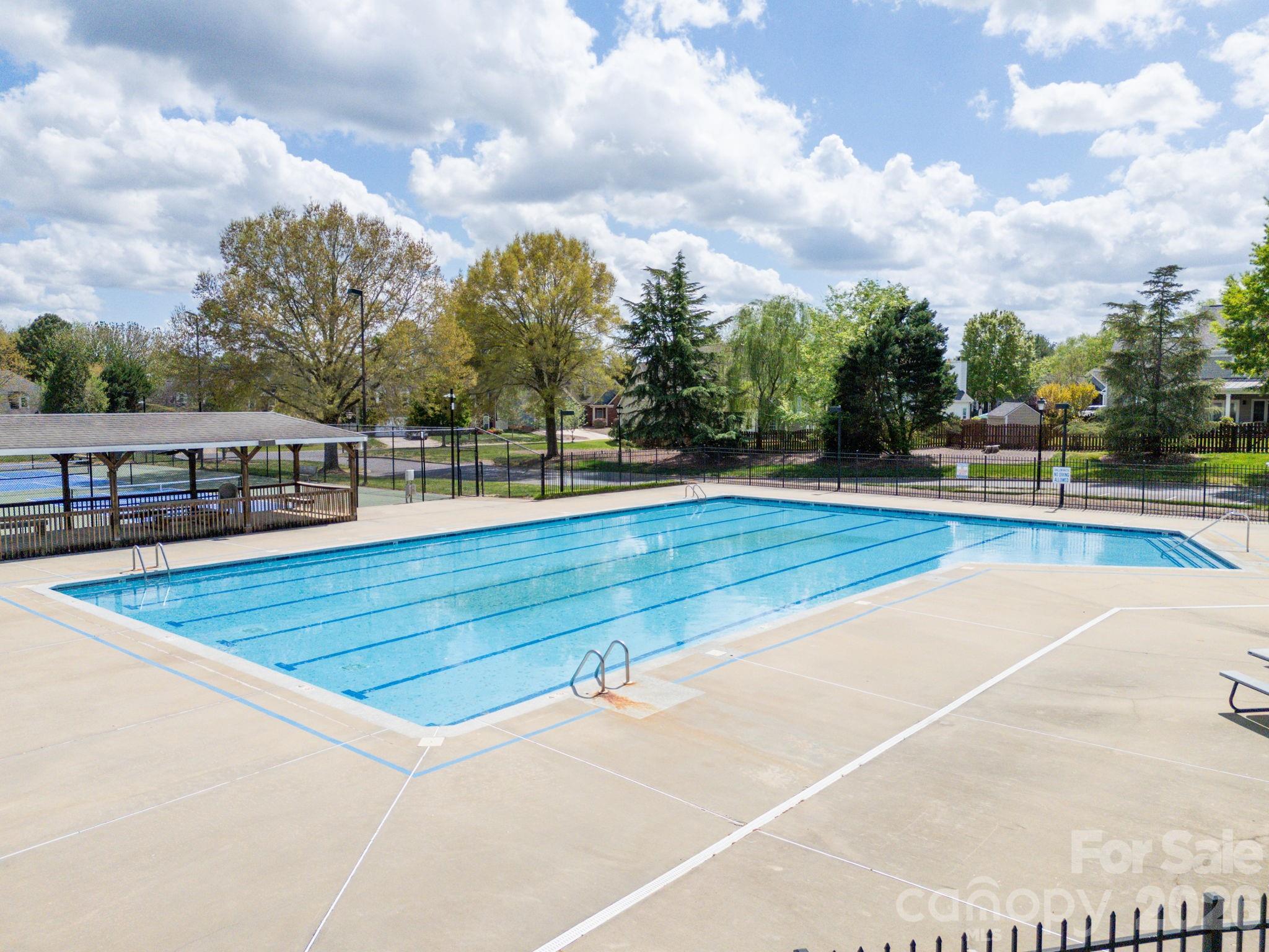 Photo 40 of 8501 Tonawanda Drive, Charlotte, NC