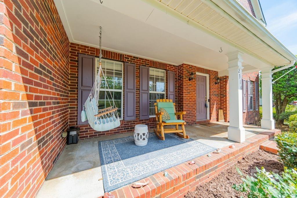 Photo 4 of 2316 Heath Lake Drive, Mint Hill, NC