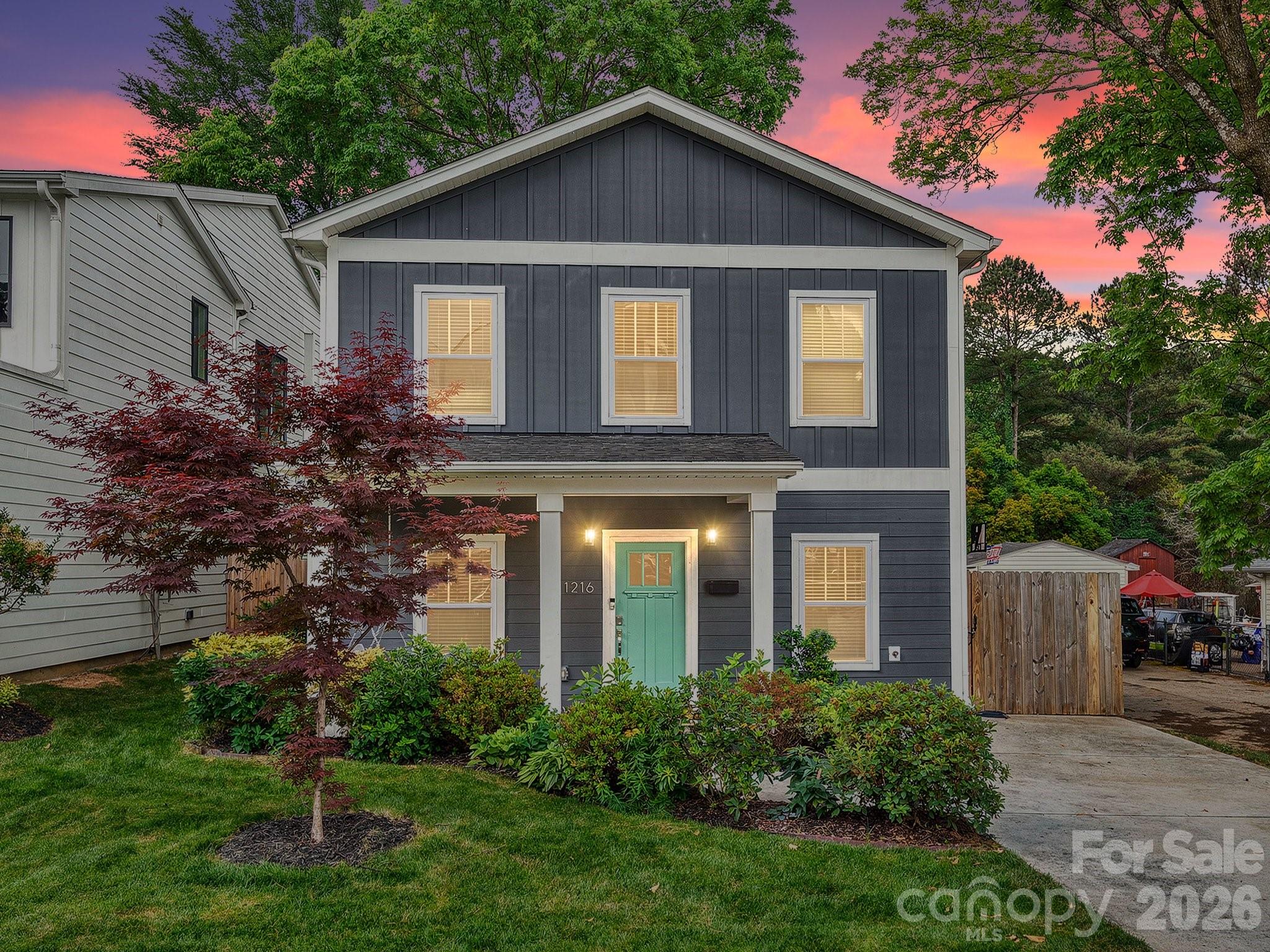 1216 Lomax Avenue, Charlotte, NC - photo 36 of 38