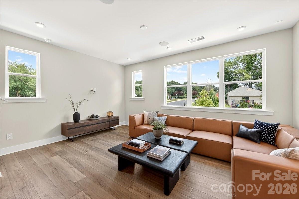 Photo 6 of 4032 Canvas Court, Charlotte, NC
