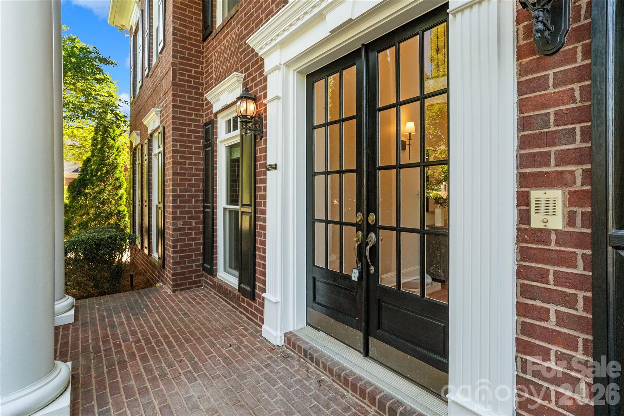 Photo 2 of 11204 Wescott Hill Drive, Huntersville, NC