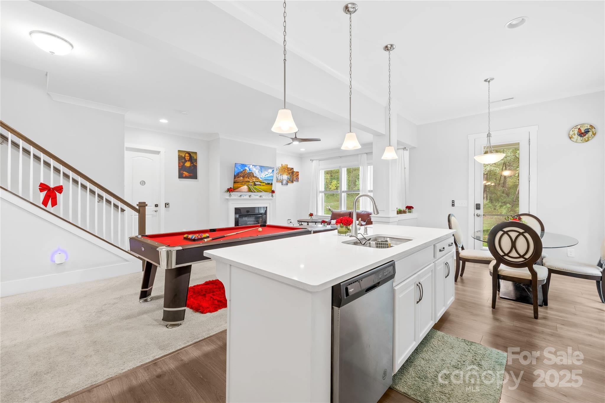 Home for sale at 1727 grace Lane, Charlotte, NC — photo 12 of 47