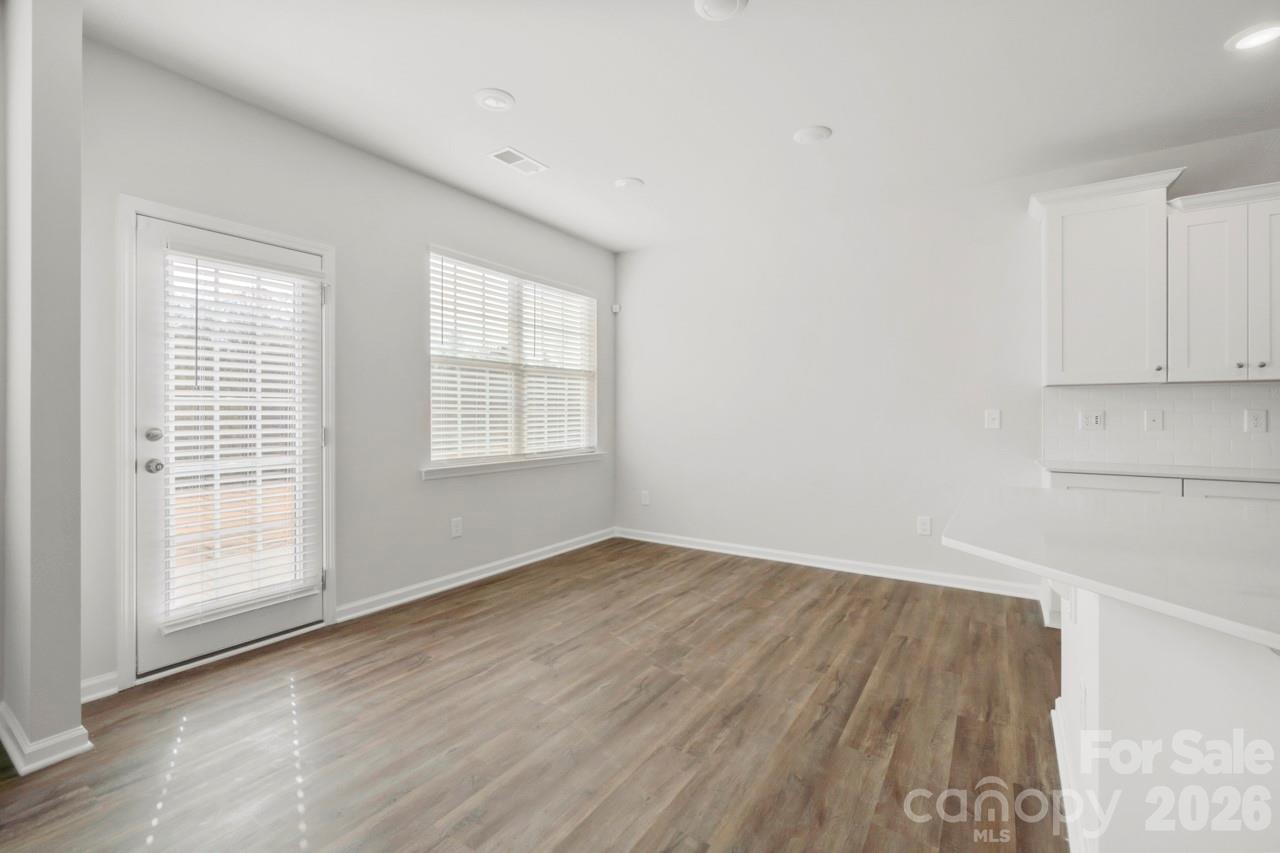 Photo 9 of 12807 Canterbury Castle Drive, Charlotte, NC