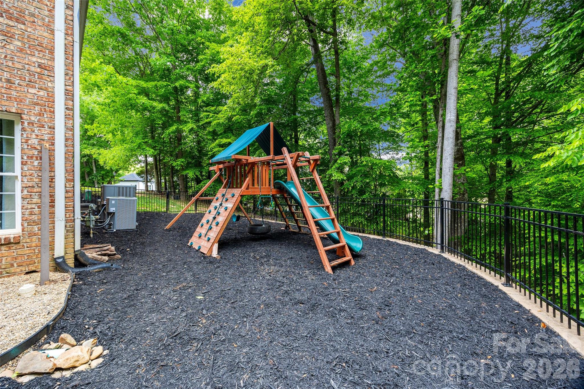 306 Mayworth Way, Cramerton, NC - photo 36 of 47