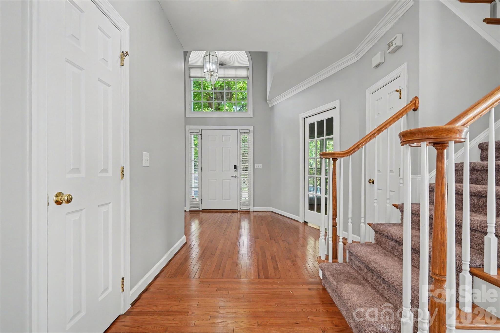 Home for sale at 5917 Nuthatch Court, Charlotte, NC — photo 3 of 46
