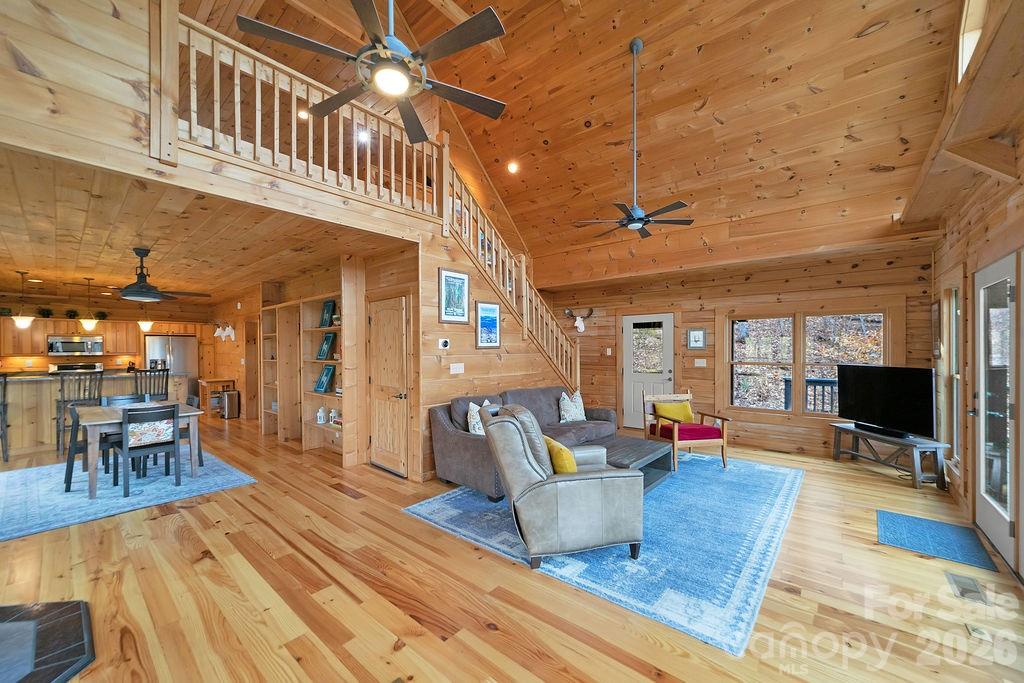 130 Greenfield Circle, Brevard, NC - photo 5 of 49