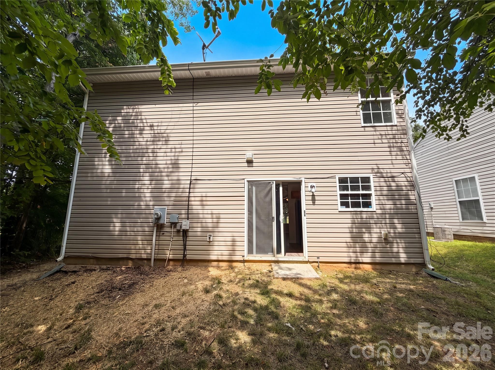 Photo 5 of 1131 Jordans Pond Lane, Charlotte, NC