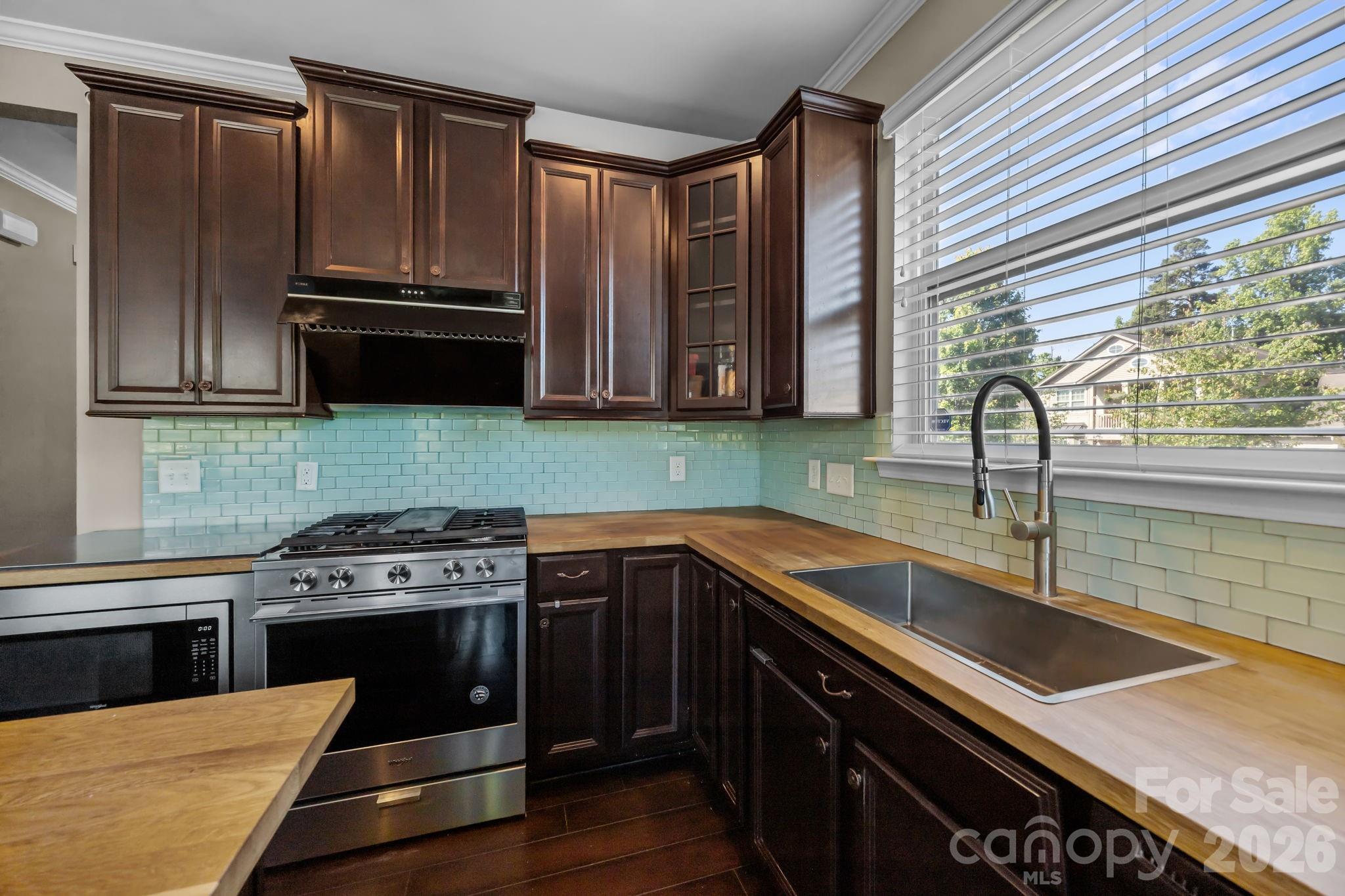 Photo 13 of 2603 Filson Court, Charlotte, NC