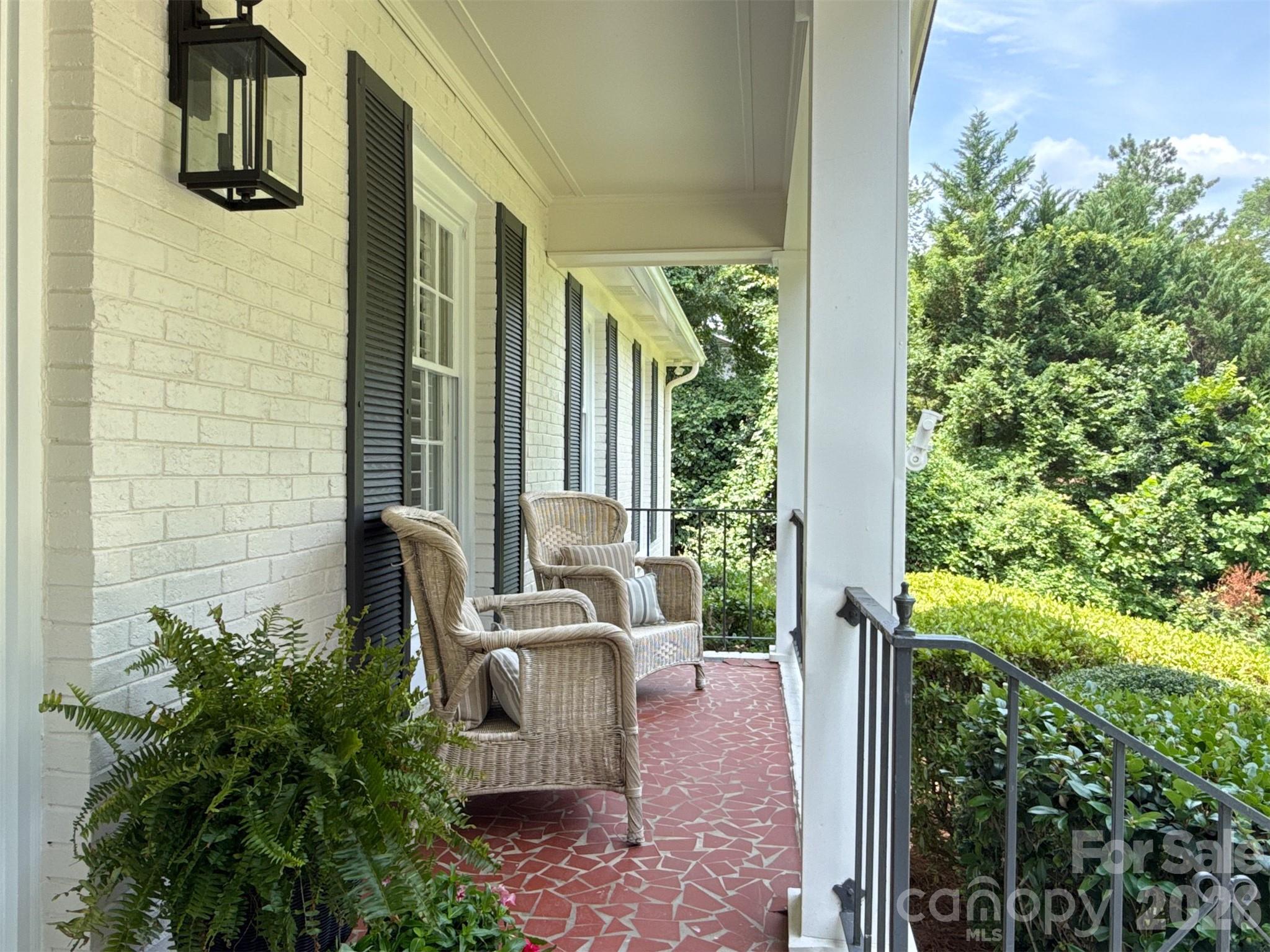 Photo 3 of 1301 E Barden Road, Charlotte, NC