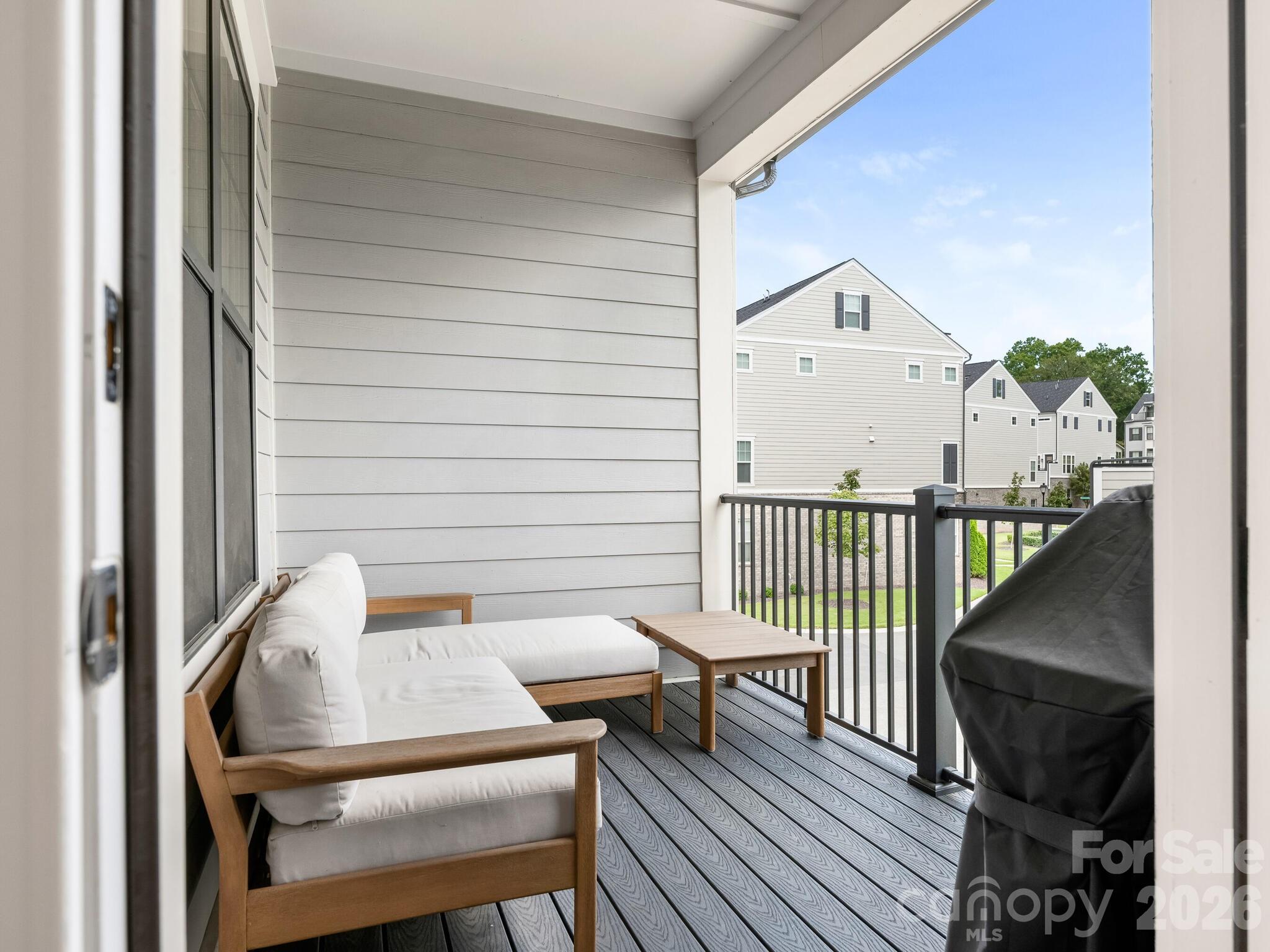 2555 Deacon Avenue, Charlotte, NC - photo 15 of 36