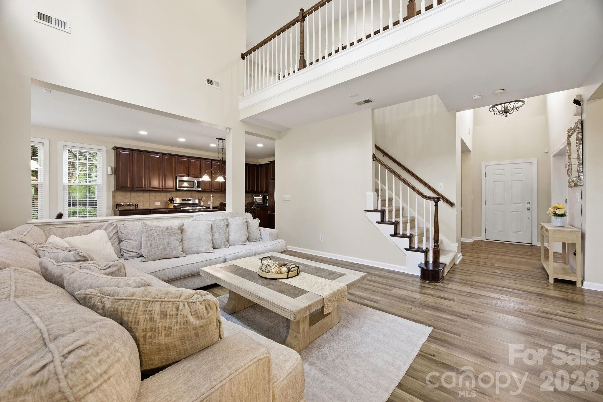 Photo 9 of 16106 Cloverleaf Court, Charlotte, NC