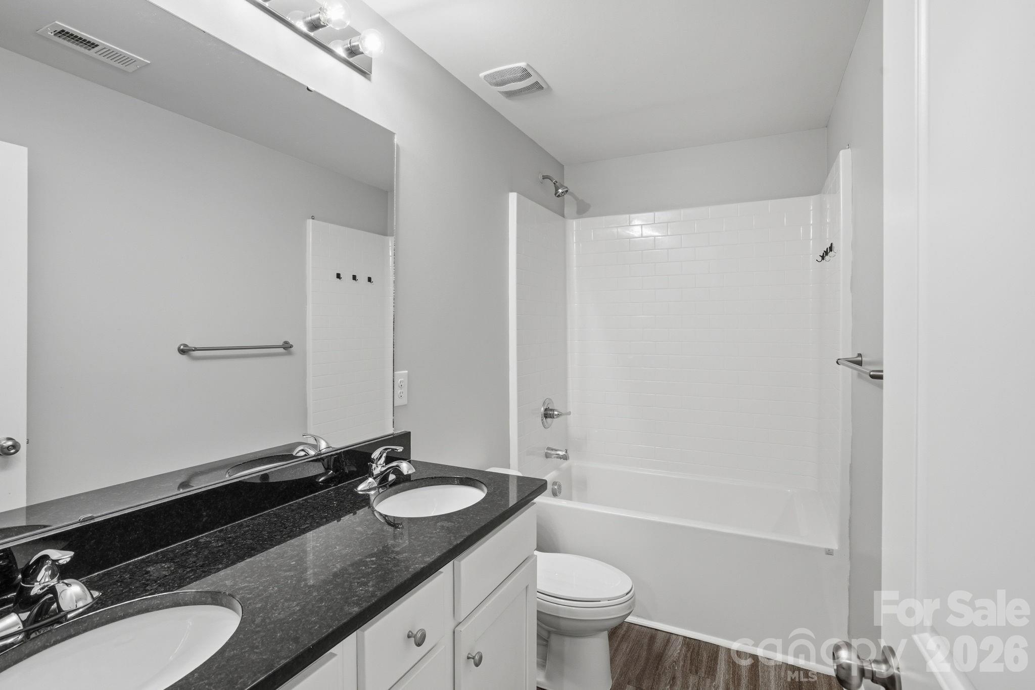 Photo 19 of 3109 Cochrane Drive, Charlotte, NC
