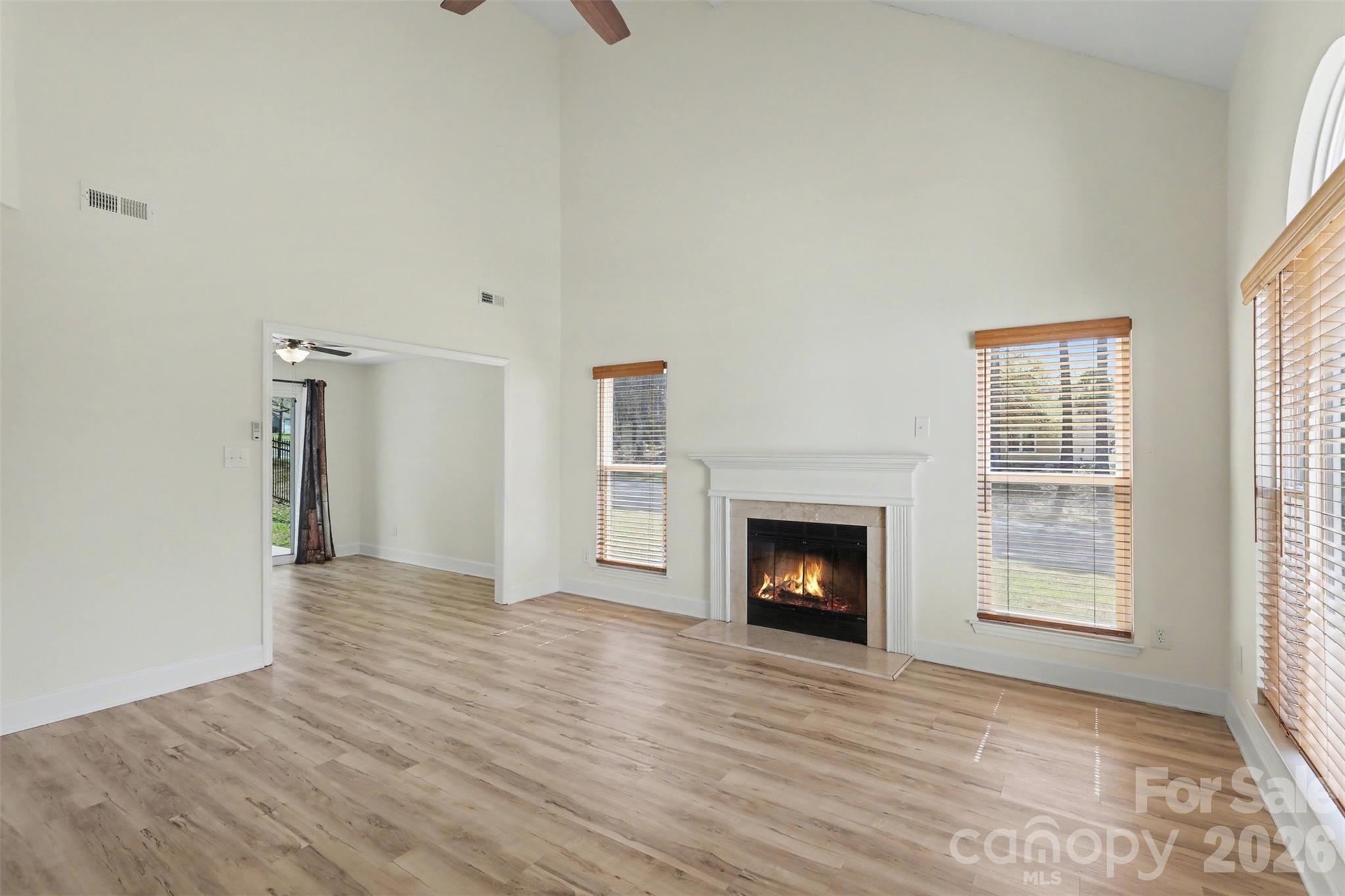 8500 Woodhill Manor Court, Charlotte, NC - photo 3 of 31