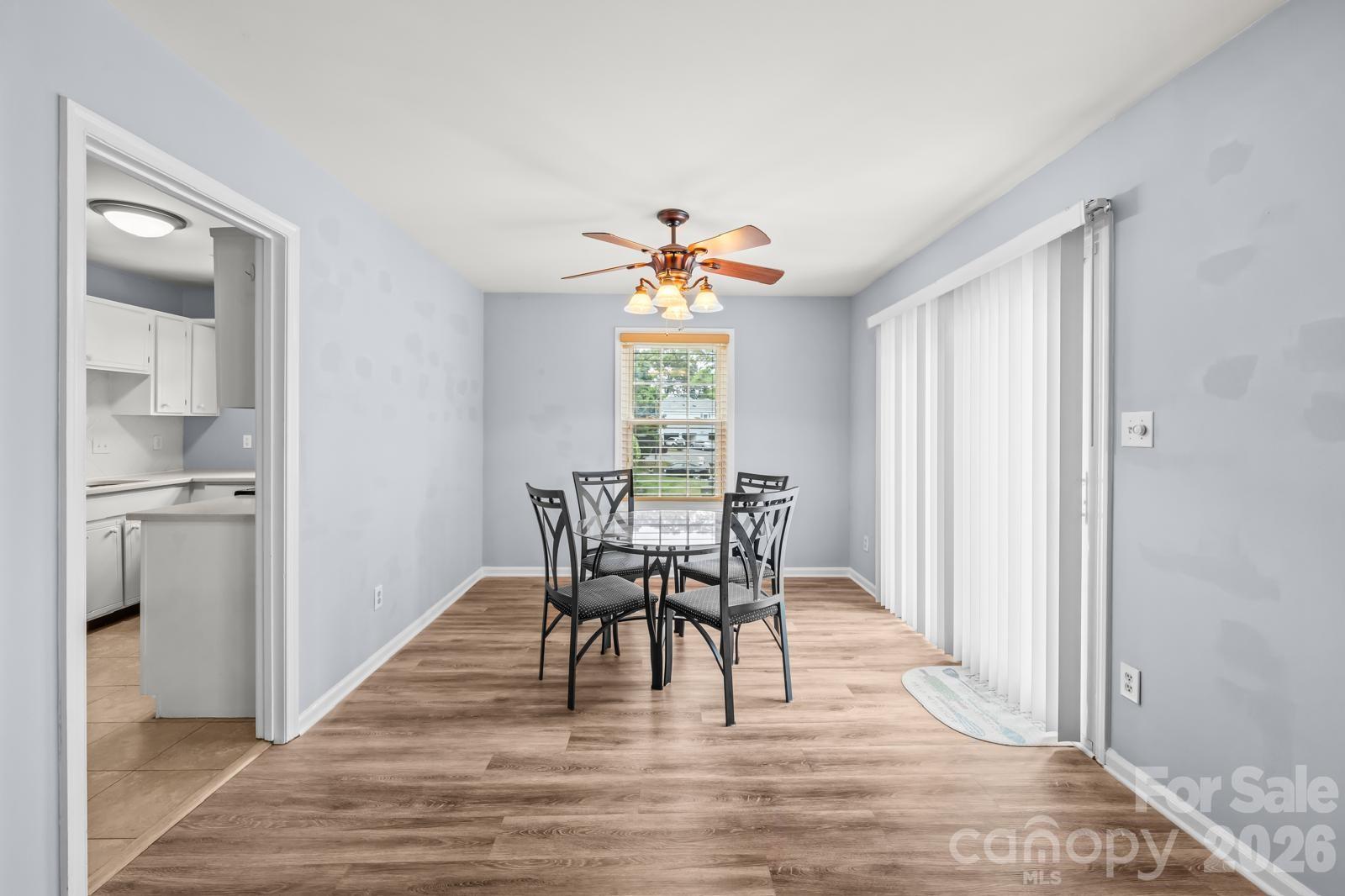 Photo 4 of 8521 Castle Pine Court, Charlotte, NC
