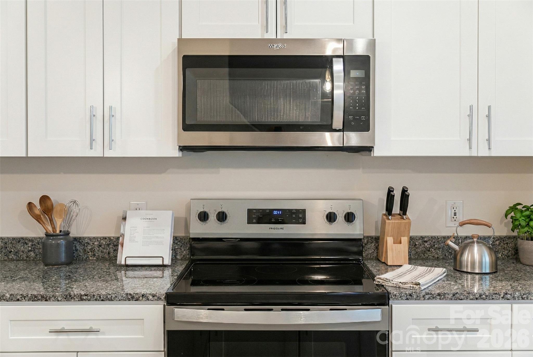 10 Wyndom Lane, Asheville, NC - photo 6 of 39