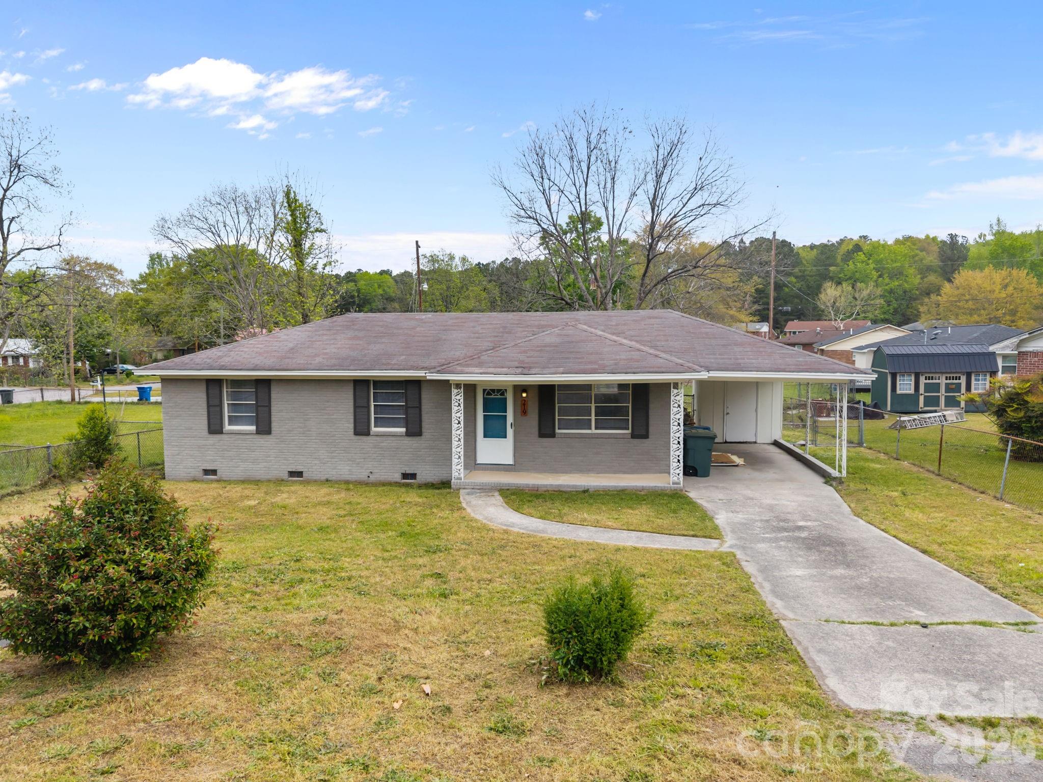 219 Dixon Drive, Columbia, SC - photo 2 of 15