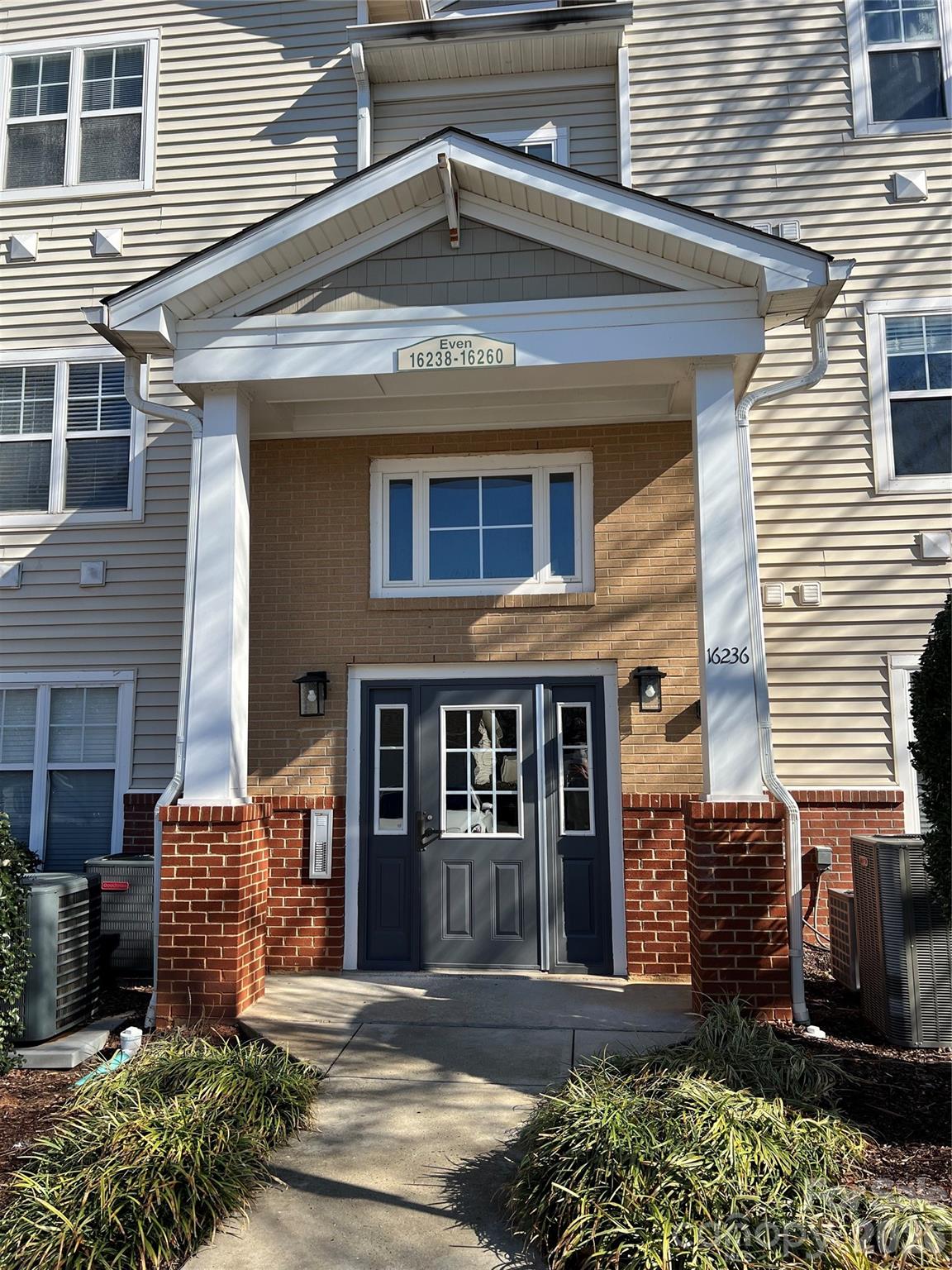 16256 Redstone Mountain Lane, Charlotte, NC
