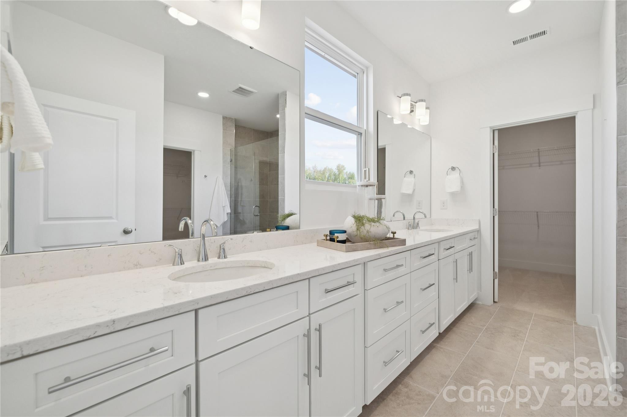 Photo 10 of 6007 Moonglade Lane427, Charlotte, NC